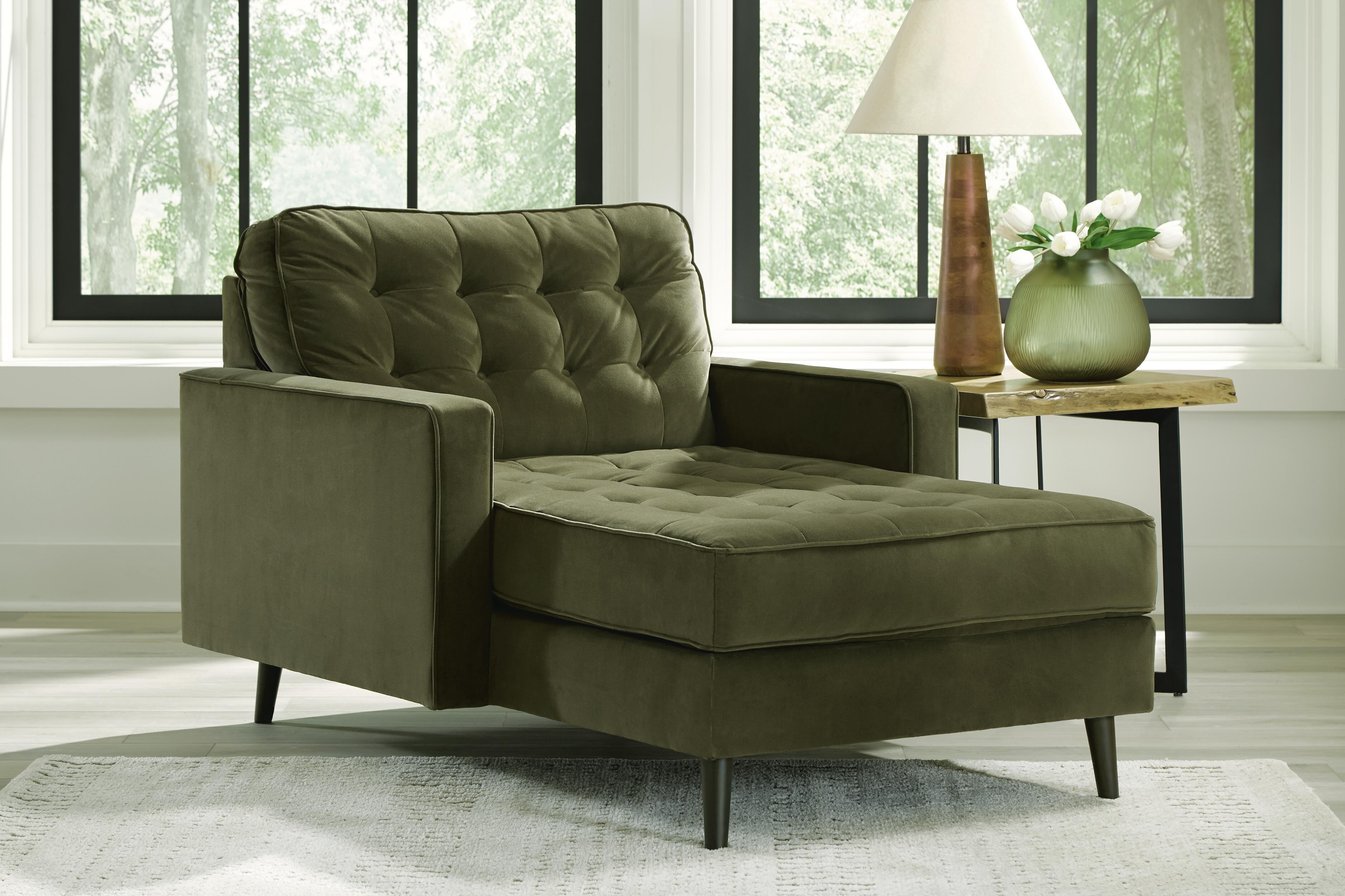 Click here for Reveon Lakes Chaise  Olive prices