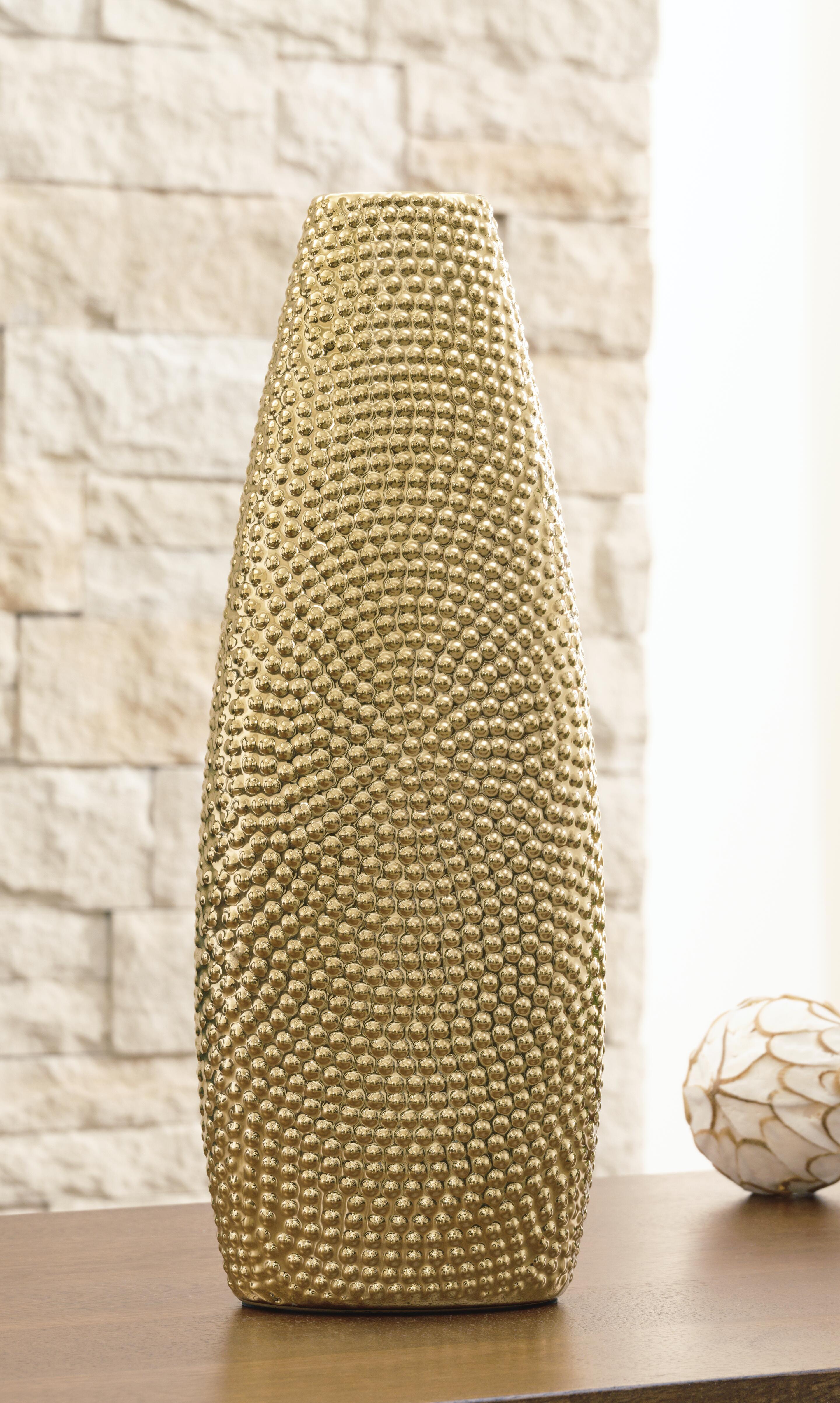 Click here for Efim Vase  Gold Finish prices