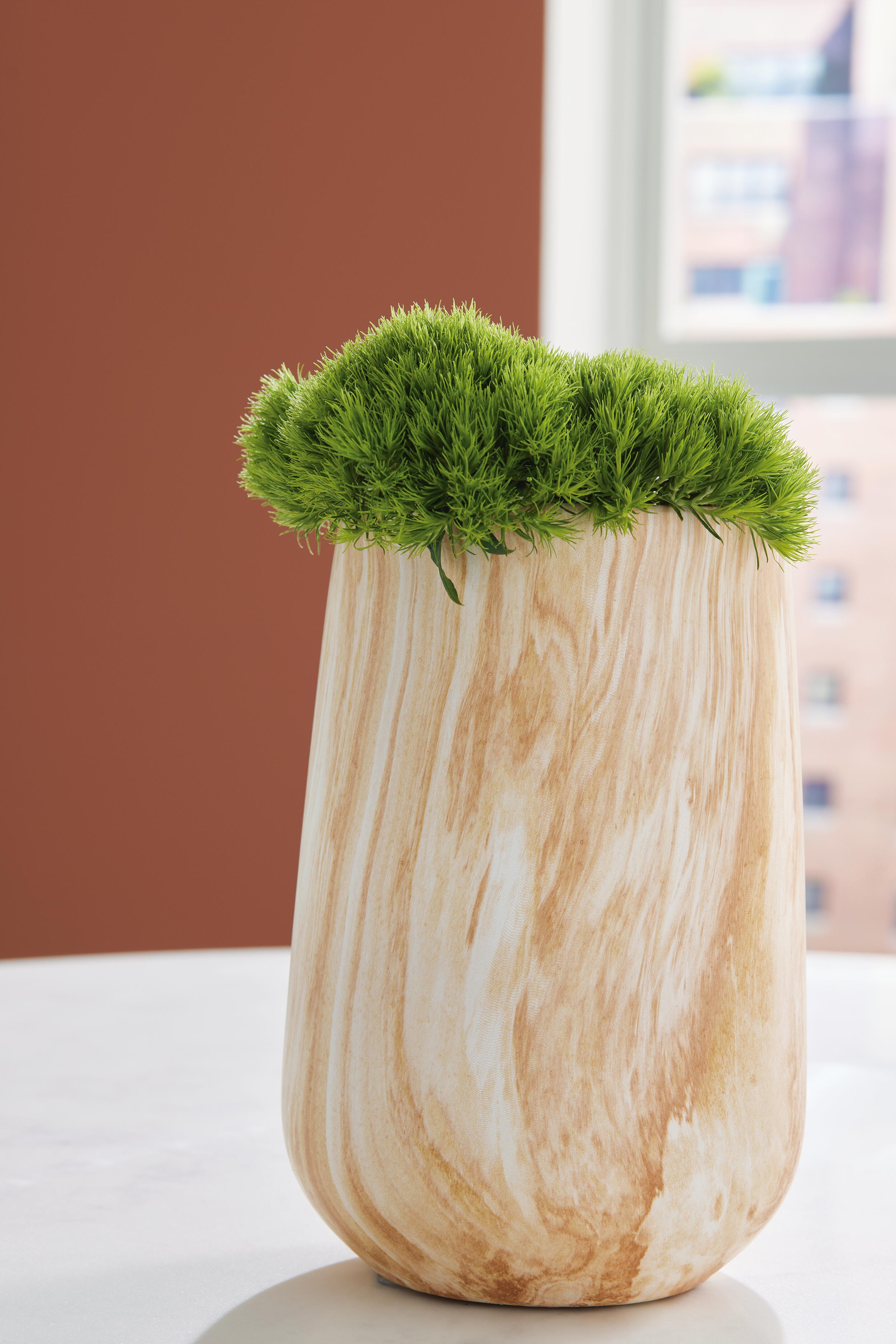 Click here for Cammen Vase  Tan/White prices