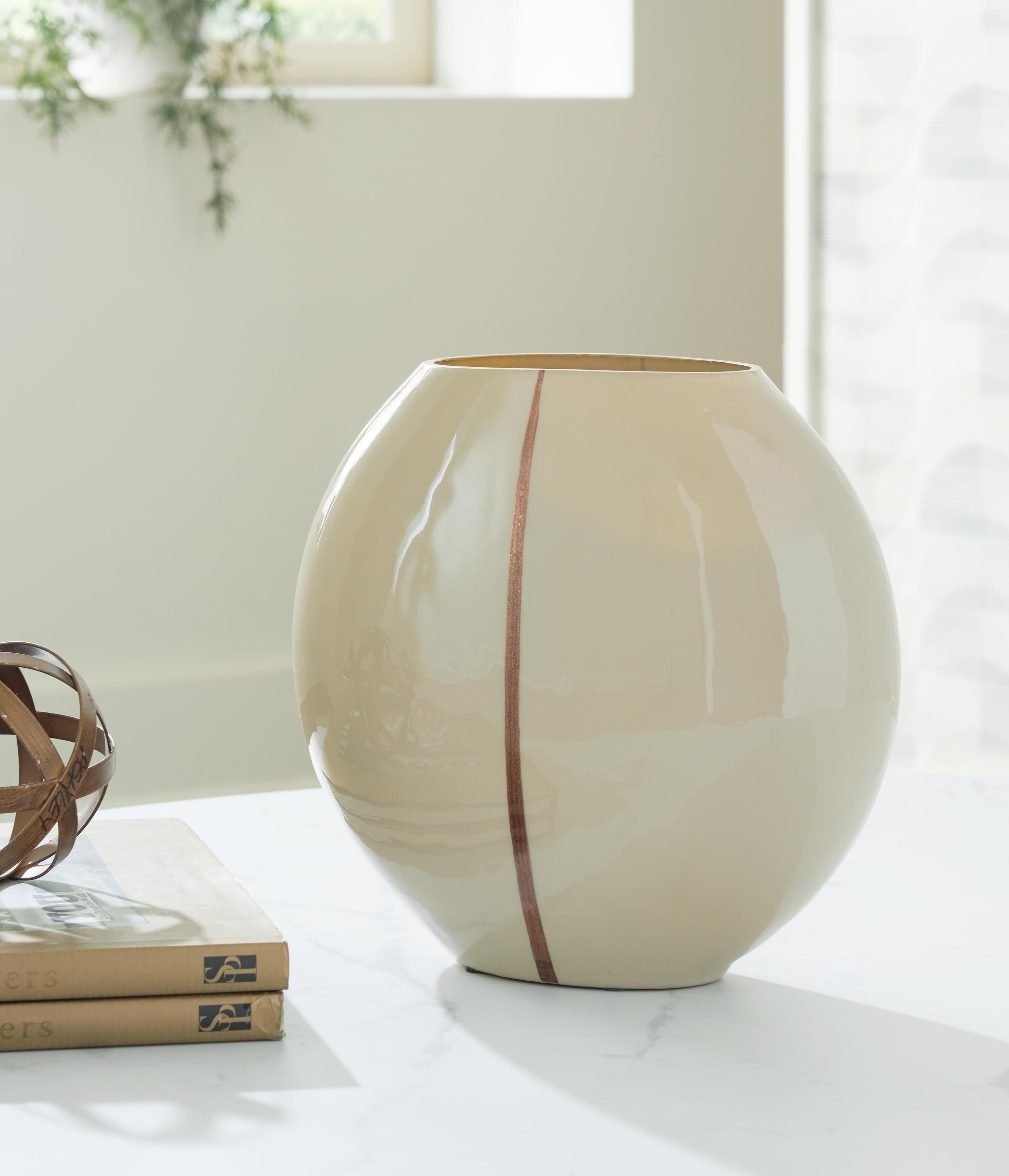 Click here for Sheabourne Vase  Cream prices