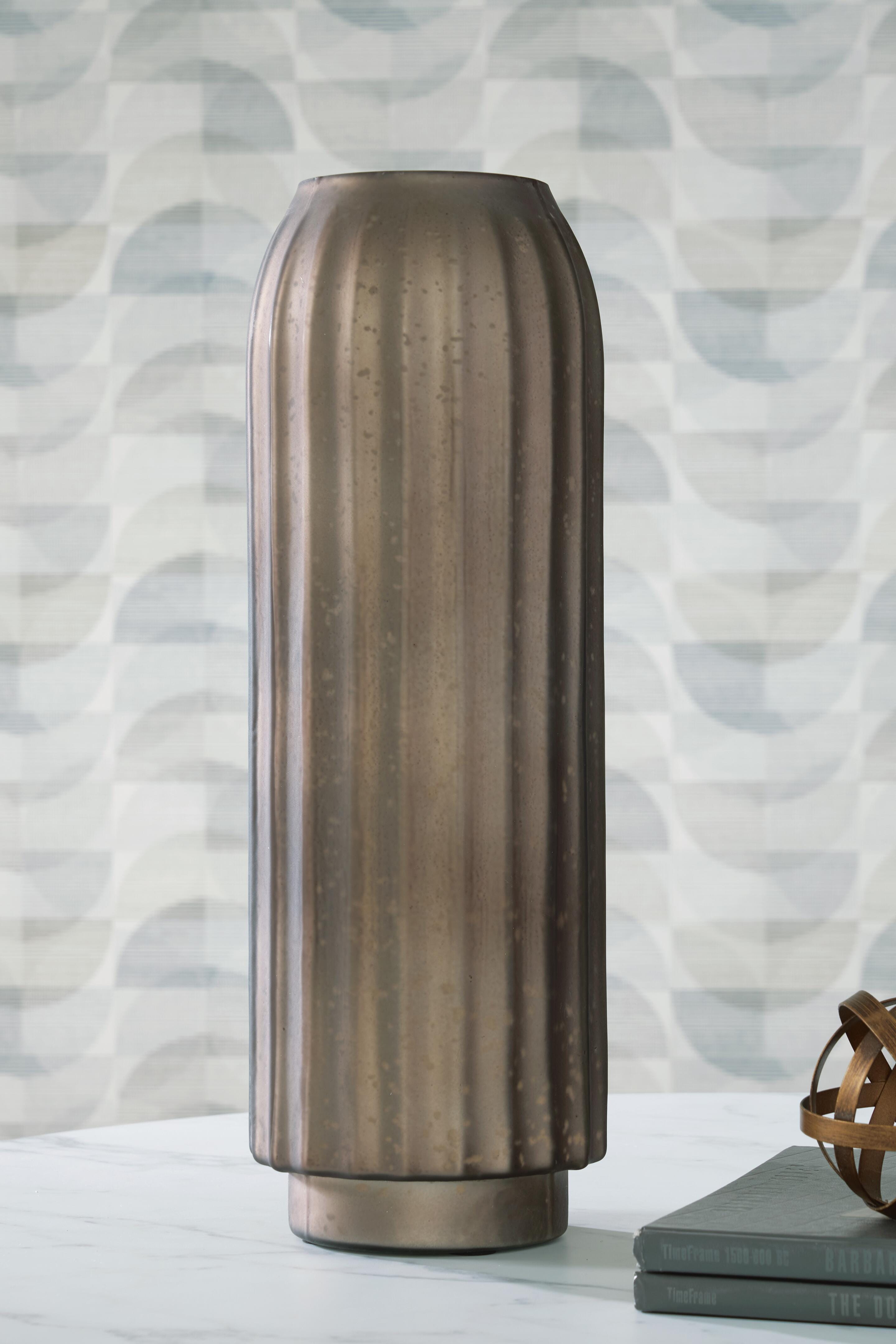 Click here for Briarcott Large Vase  Brown prices