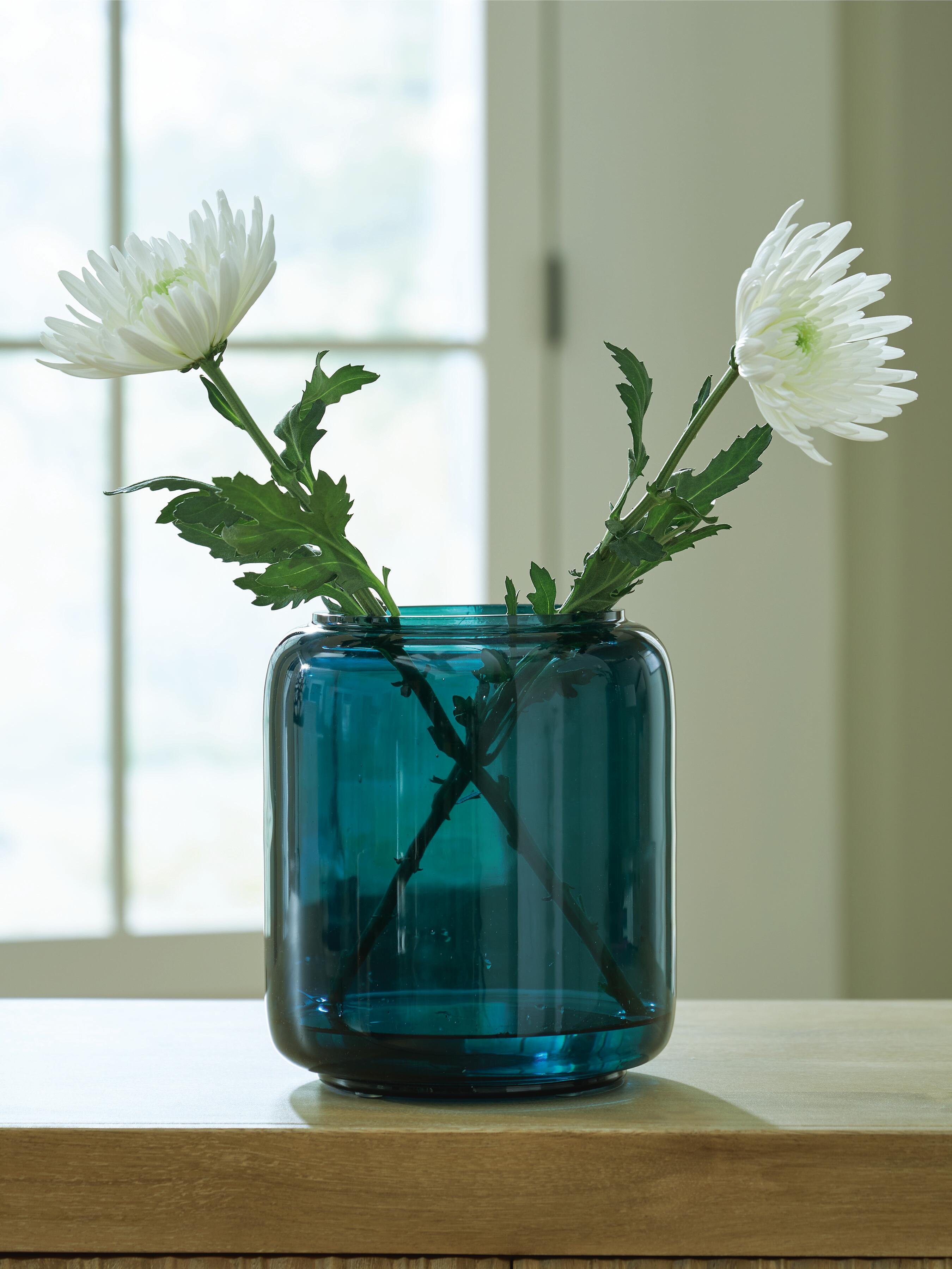Click here for Inisland Vase  Teal prices