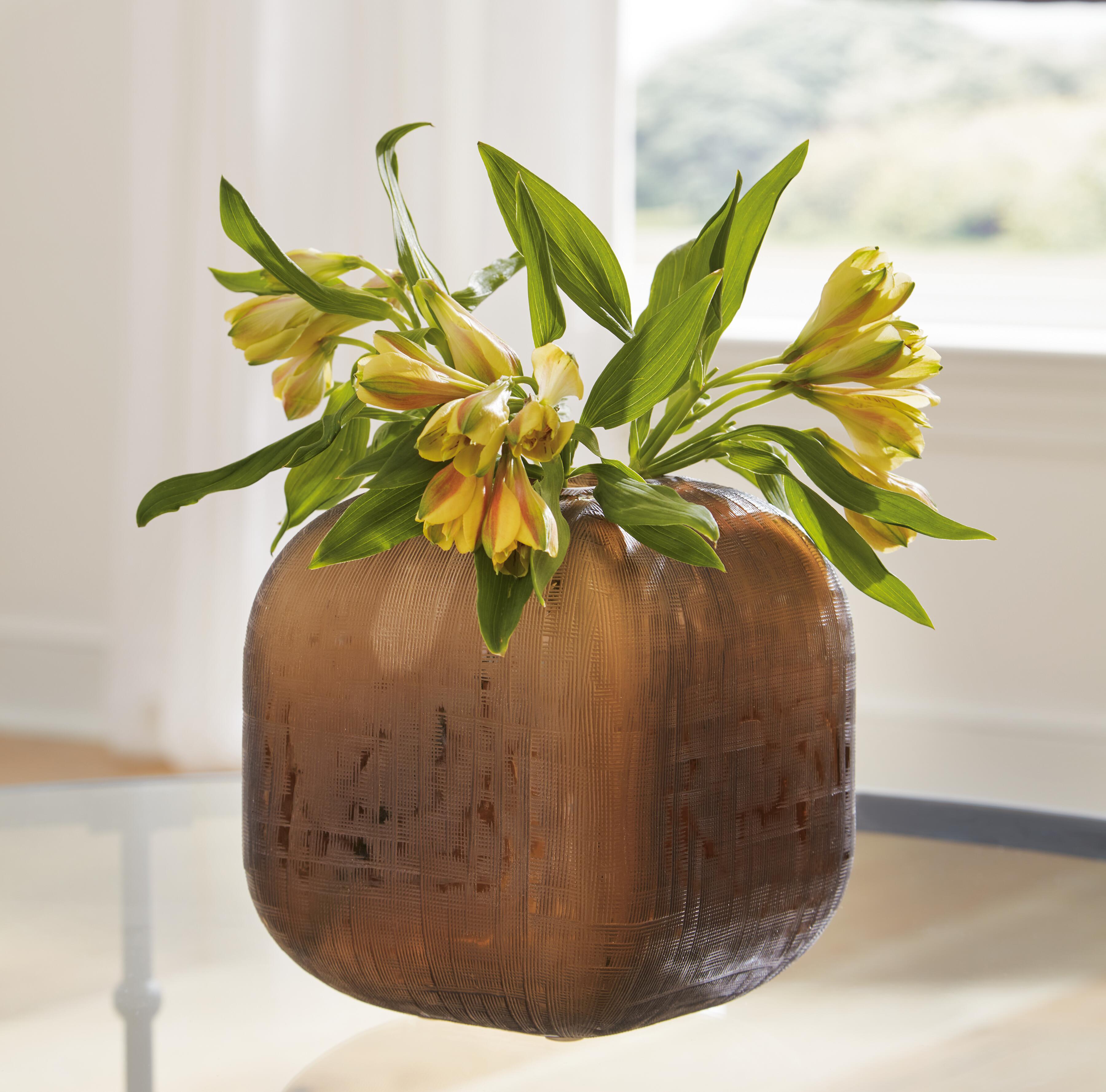 Click here for Capard Indoor/Outdoor Vase  Brown prices