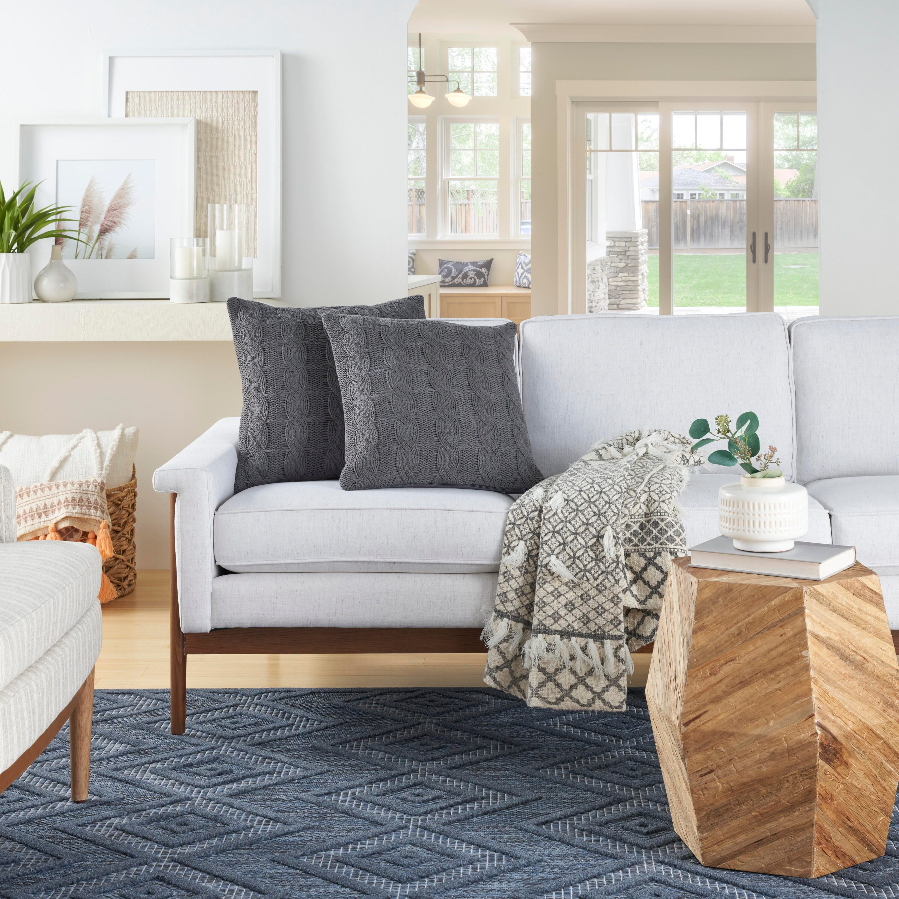 Click here for Mina Victory Cotton Knitted Indoor Throw Pillow (S... prices