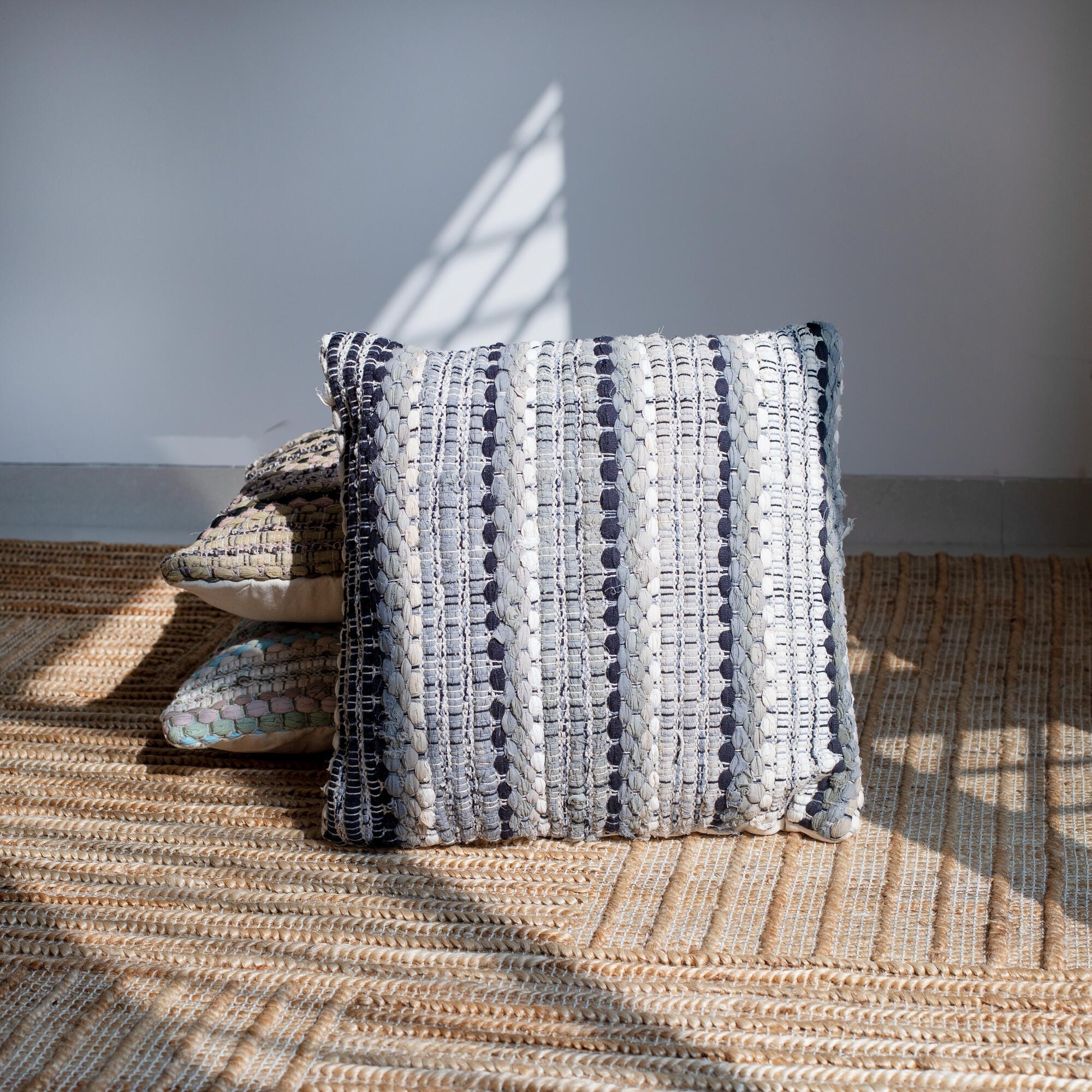 Click here for Suvii Home Catherine Decorative Throw Pillow  Blac... prices