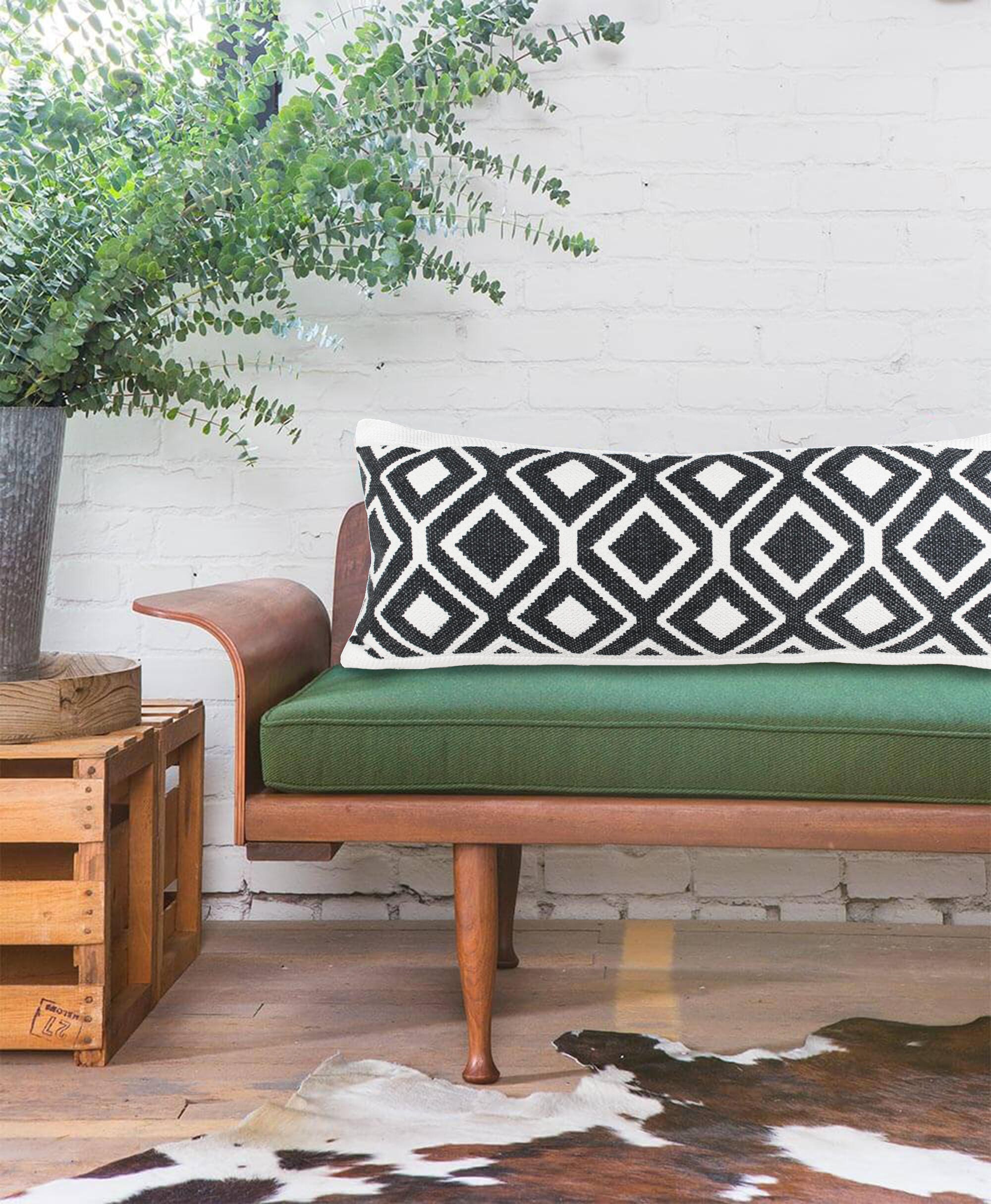 Click here for Suvii Home Madison Geometric Lumbar Decorative Thr... prices