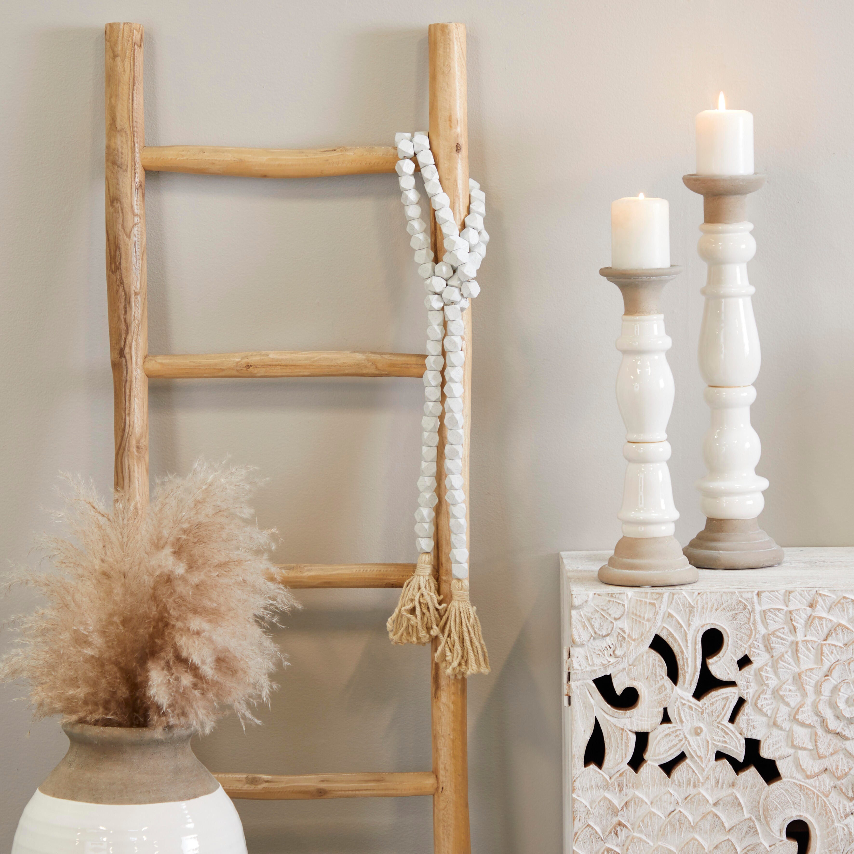 Click here for Bayberry Lane Carved Garland with Tassel  White prices