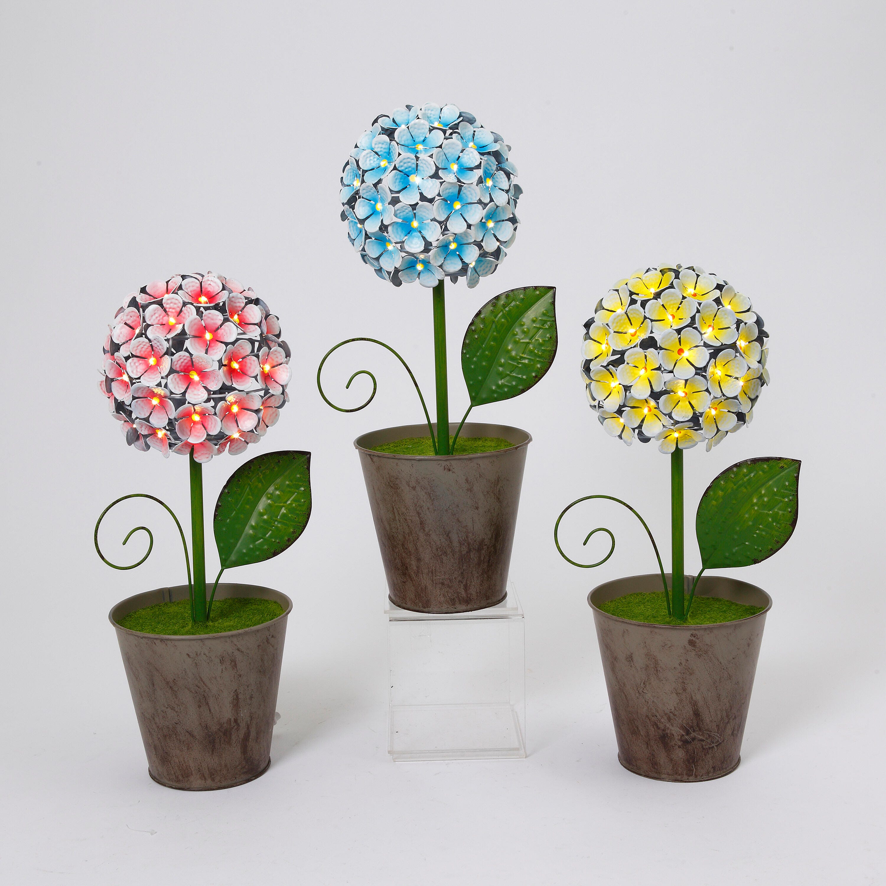 Click here for Gerson International Flower Tabletop Decor  Blue prices