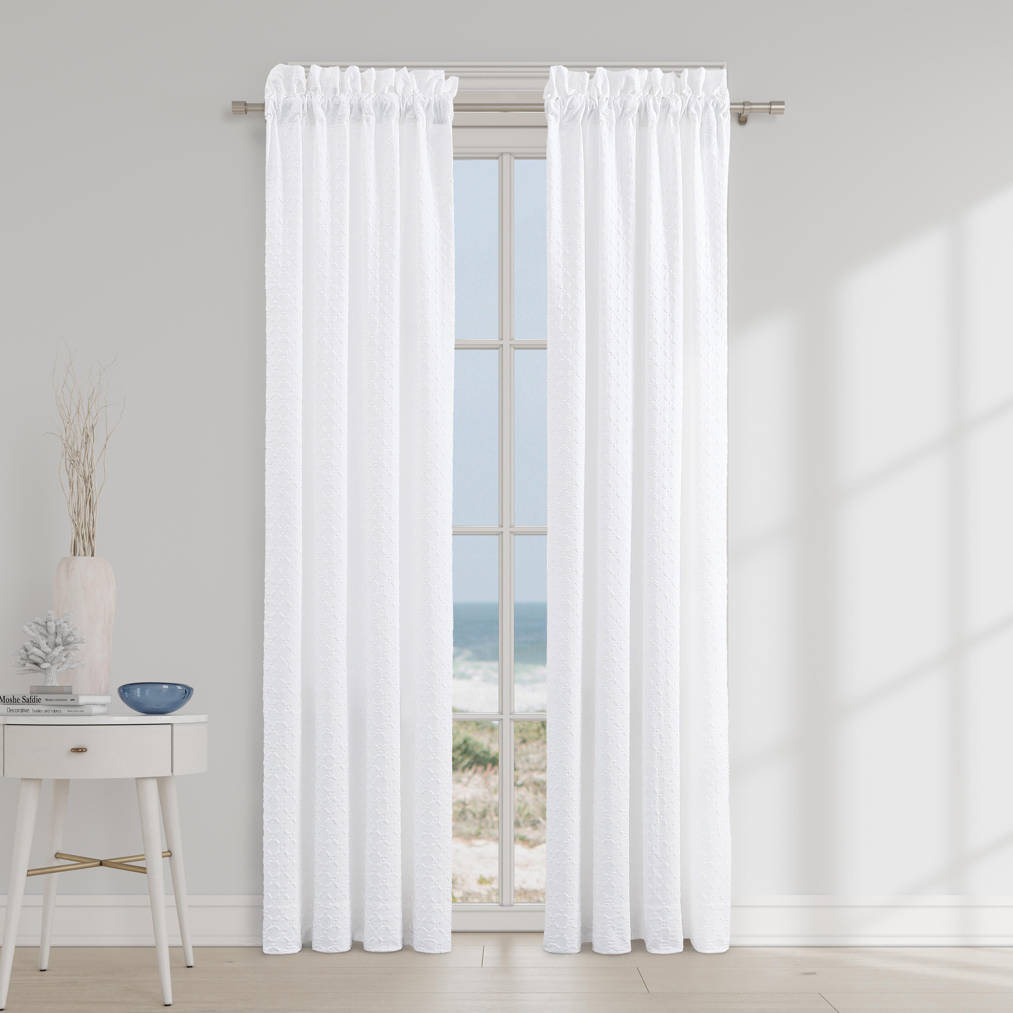 Click here for J. Queen New York Bayside 84 Panel Pair  White prices