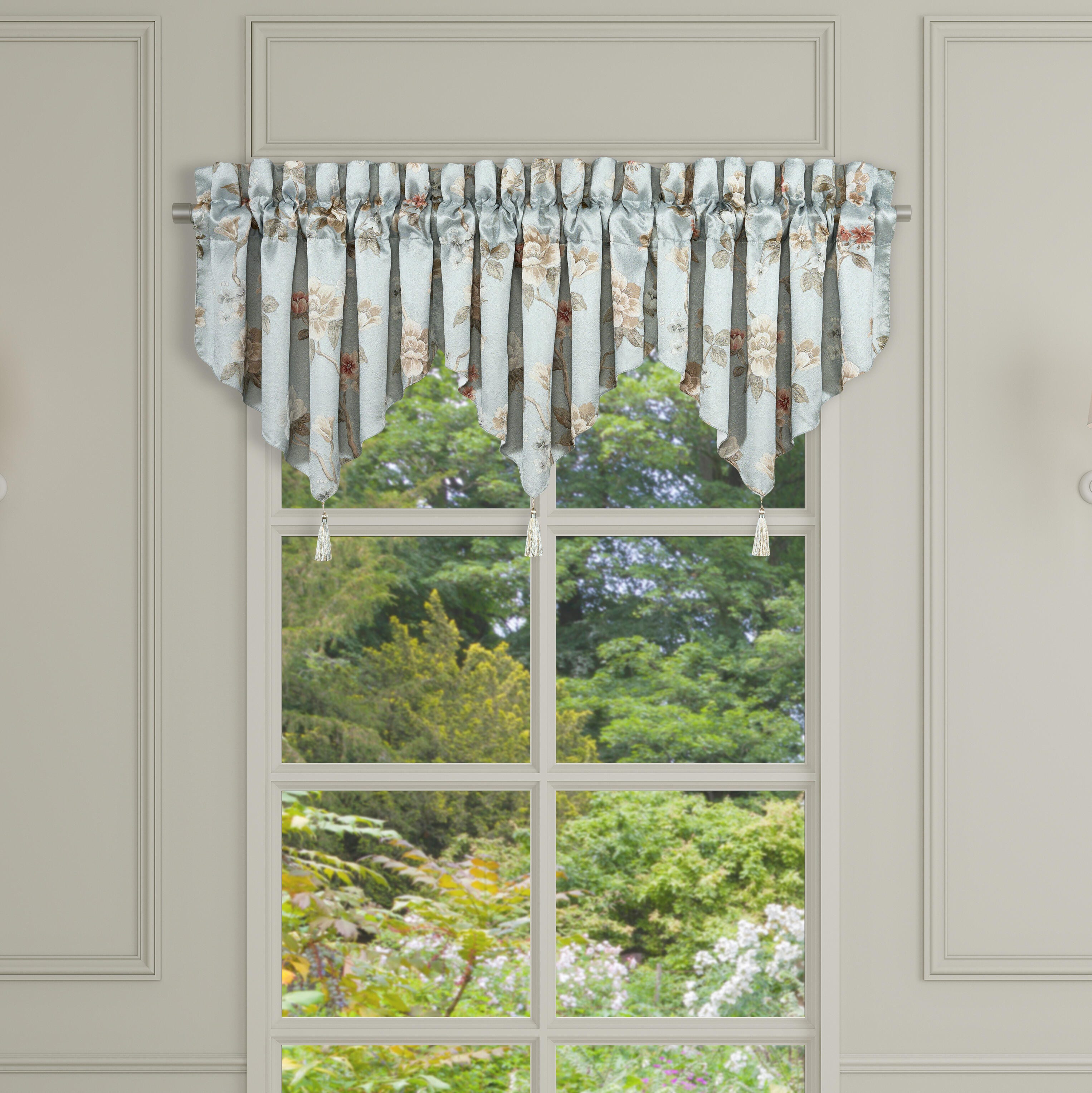 Click here for J. Queen New York Prestige Ascot Valance  Spa prices