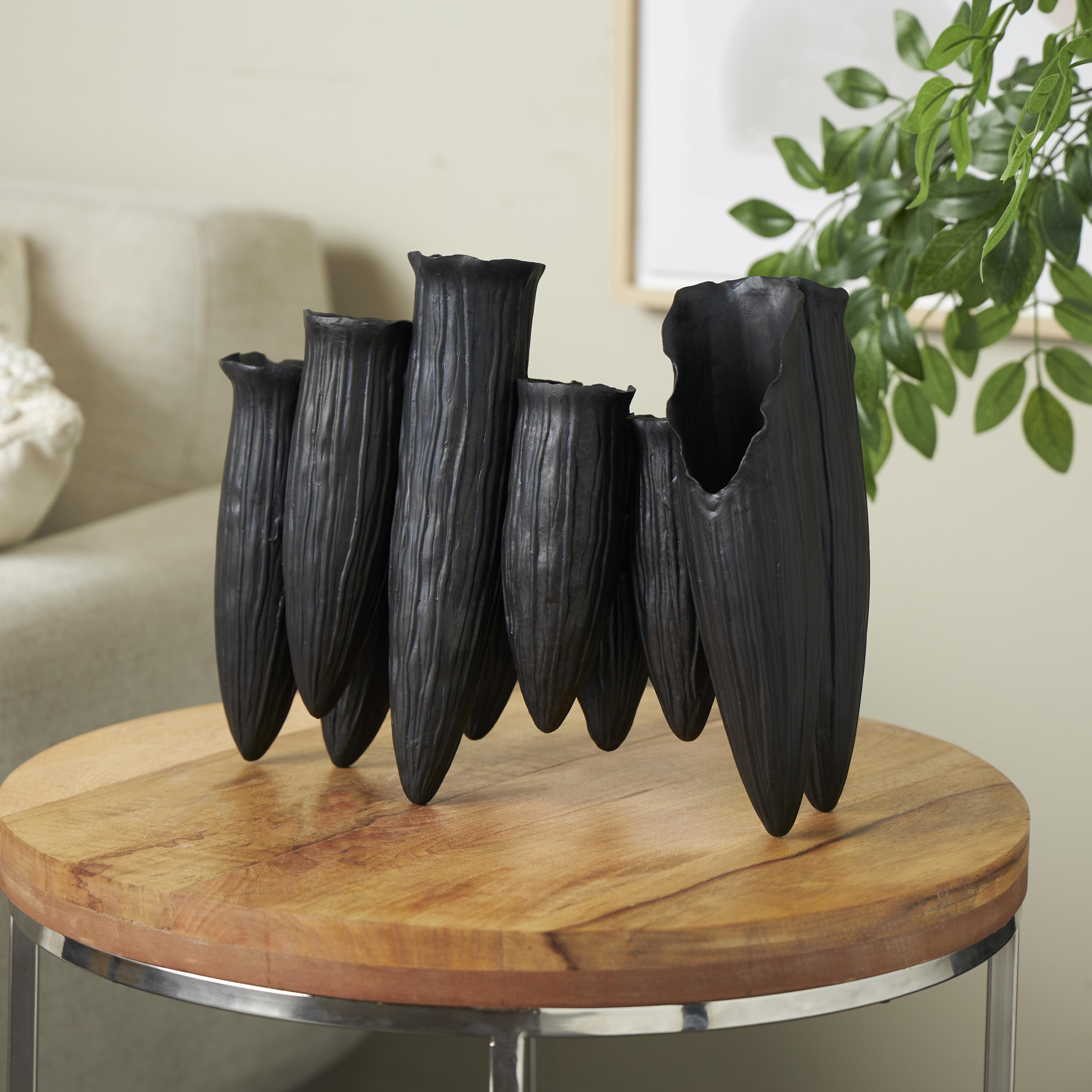 Click here for Bayberry Lane Decorative Floral Vase  Black prices