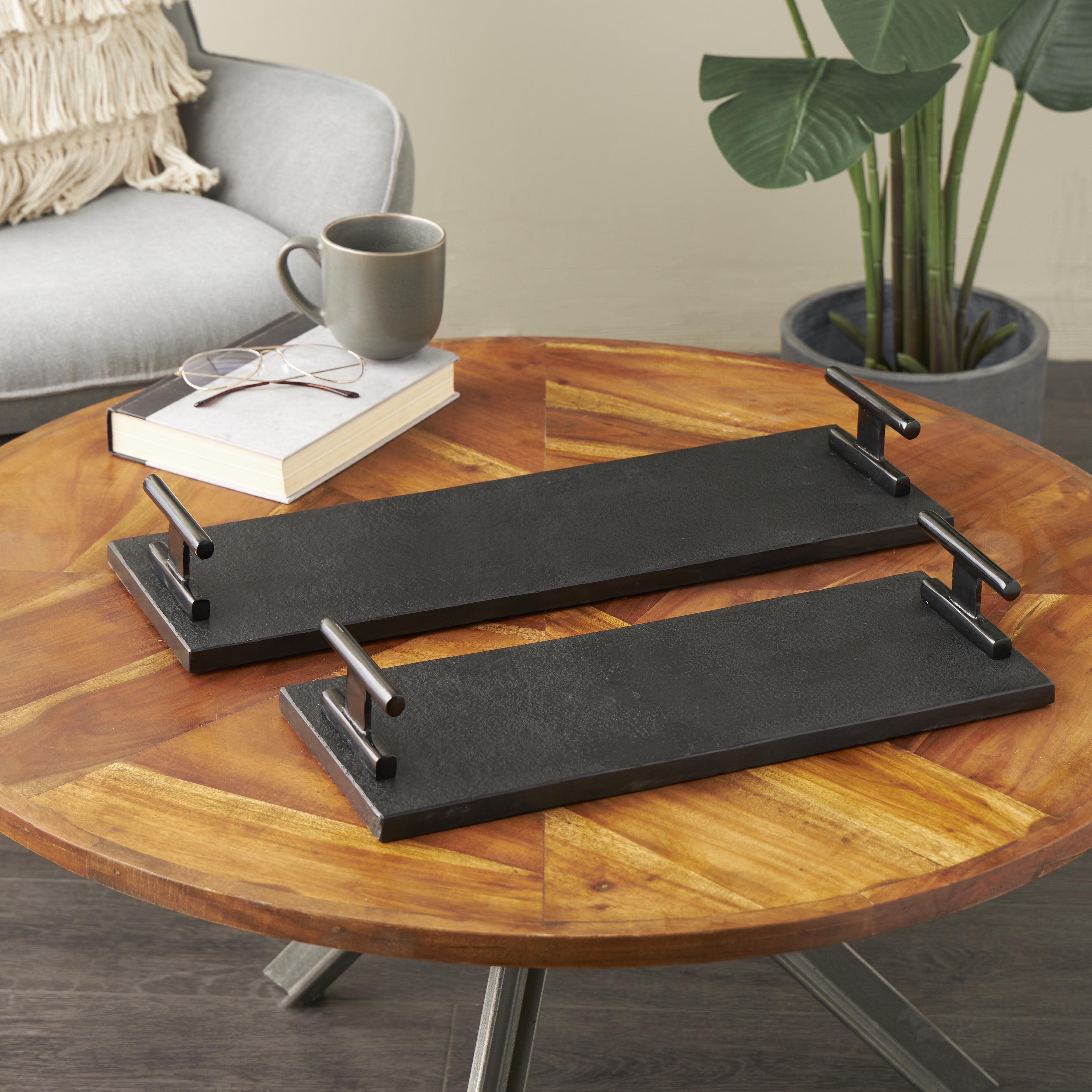 Click here for Bayberry Lane Rod Handles Decor Tray Set  Black prices