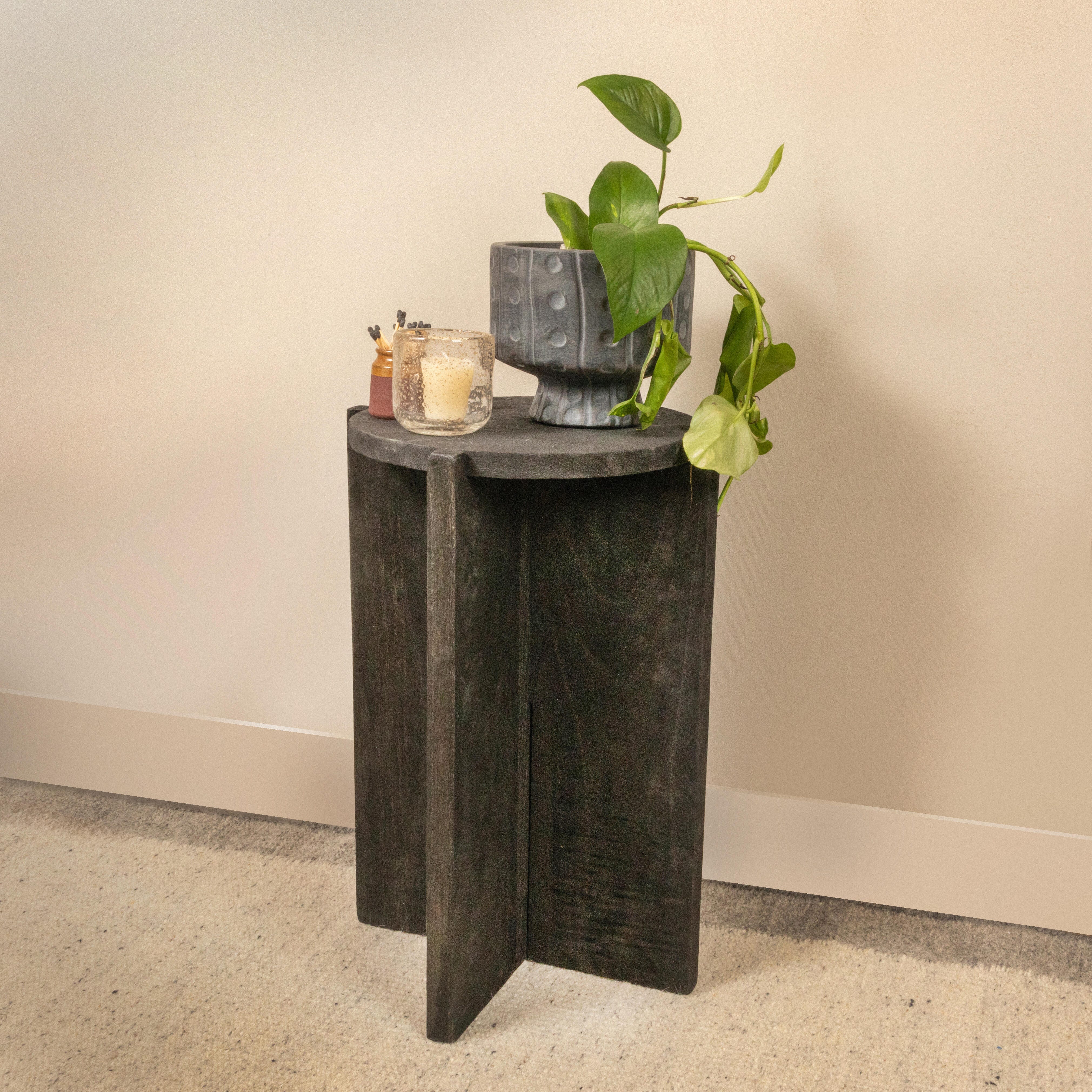 Click here for Storied Home Round Accent Coffee Table  Black prices