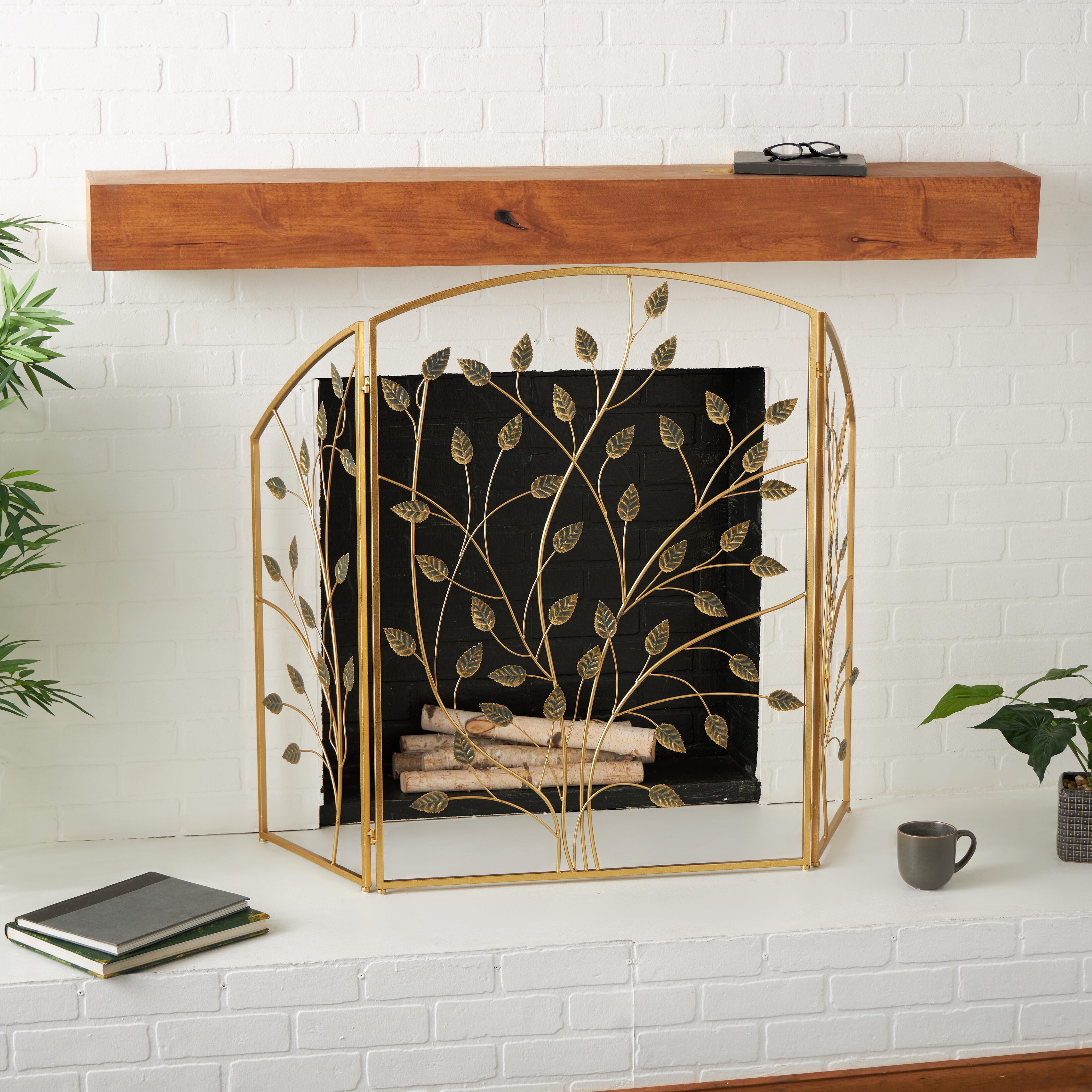 Click here for Bayberry Lane 29 x 38 Fireplace Screen  Gold prices