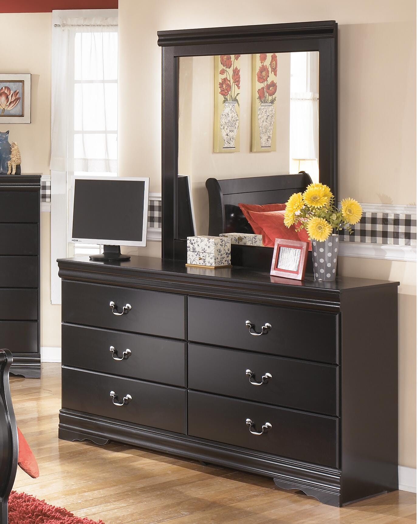 Click here for Huey Vineyard 6 Drawer Dresser and Mirror  Black prices
