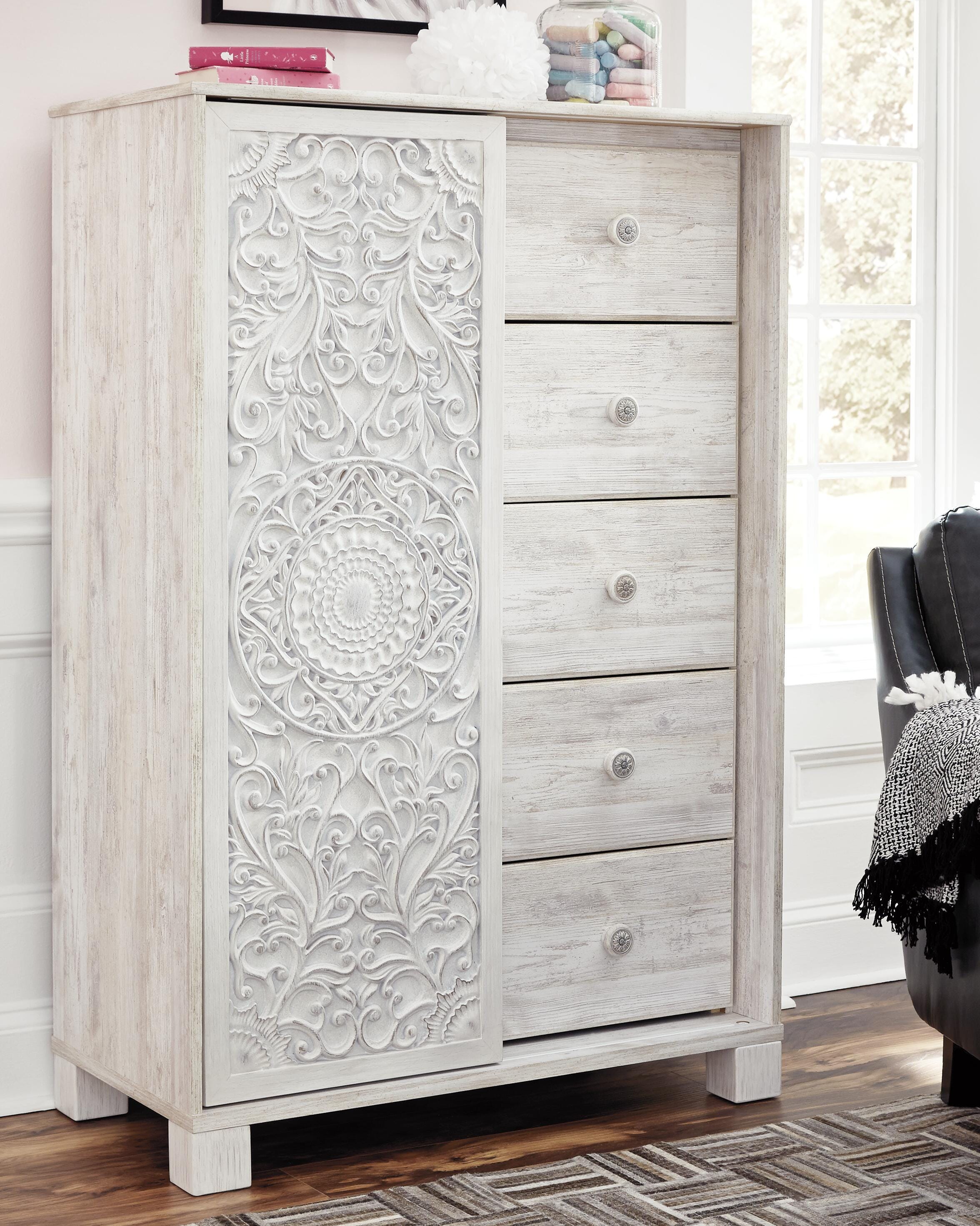Click here for Paxberry 5 Drawer Dressing Chest  Whitewash prices