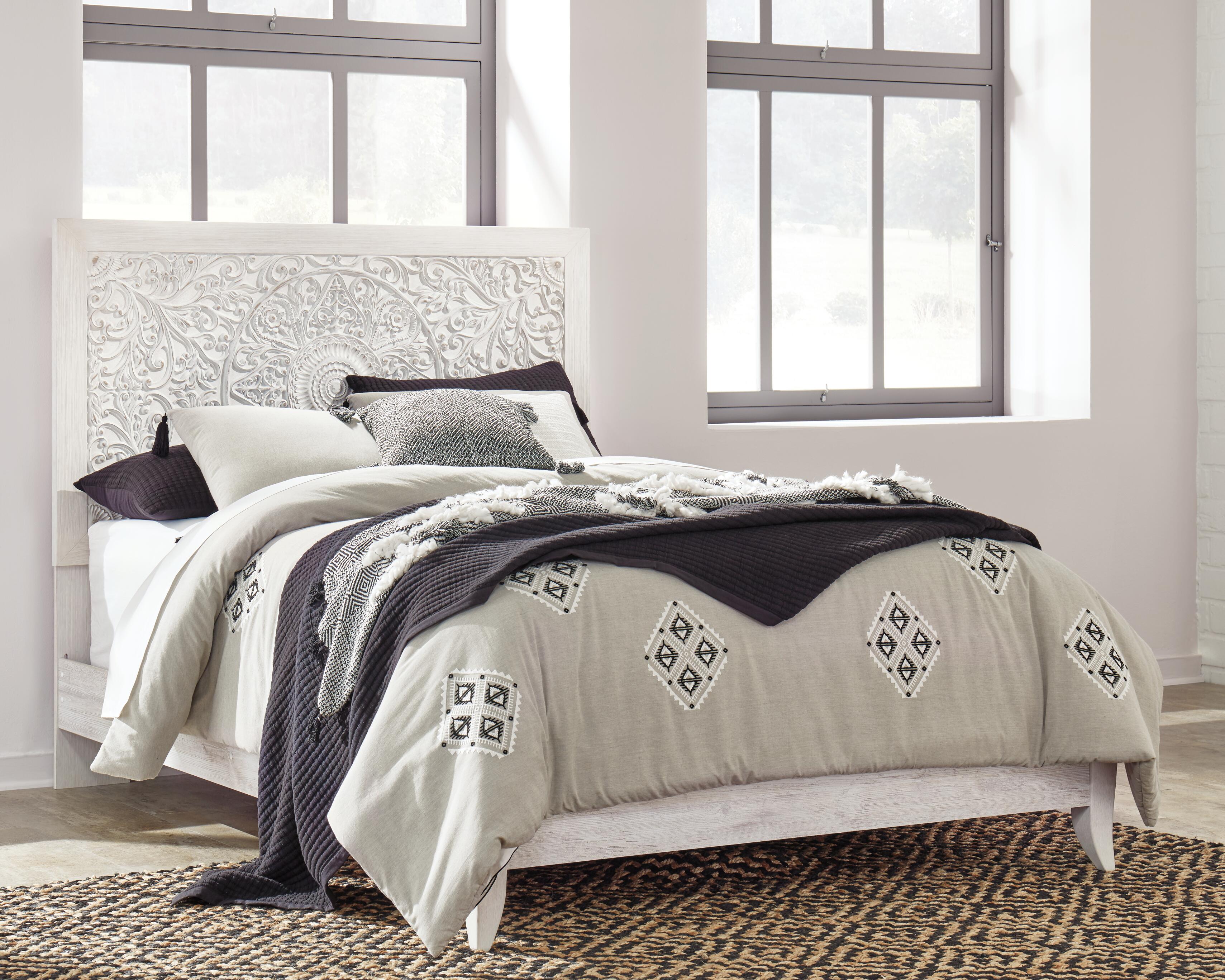 Click here for Paxberry Queen Panel Bed  Whitewash prices