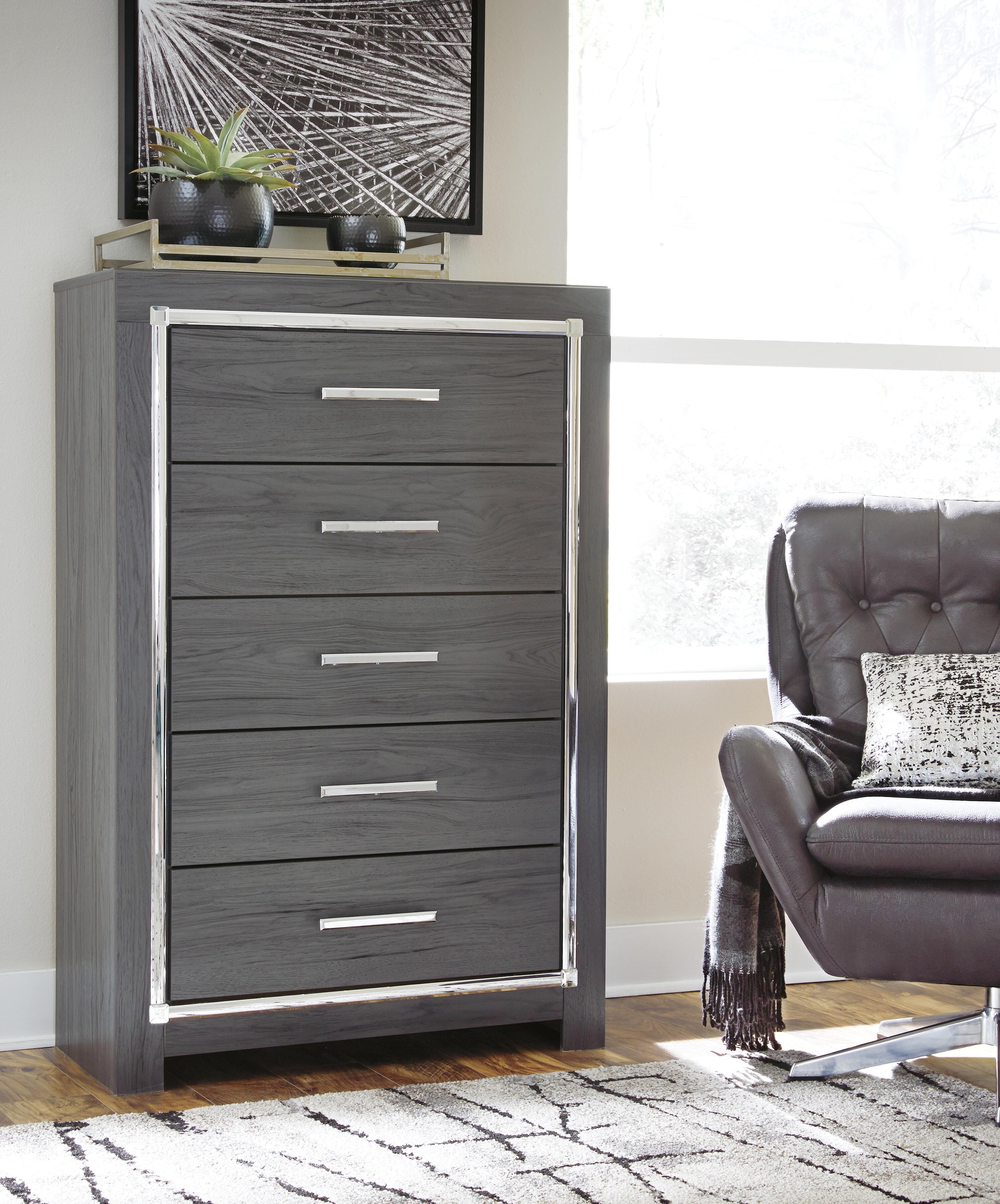 Click here for Lodanna 5 Drawer Chest of Drawers  Gray prices
