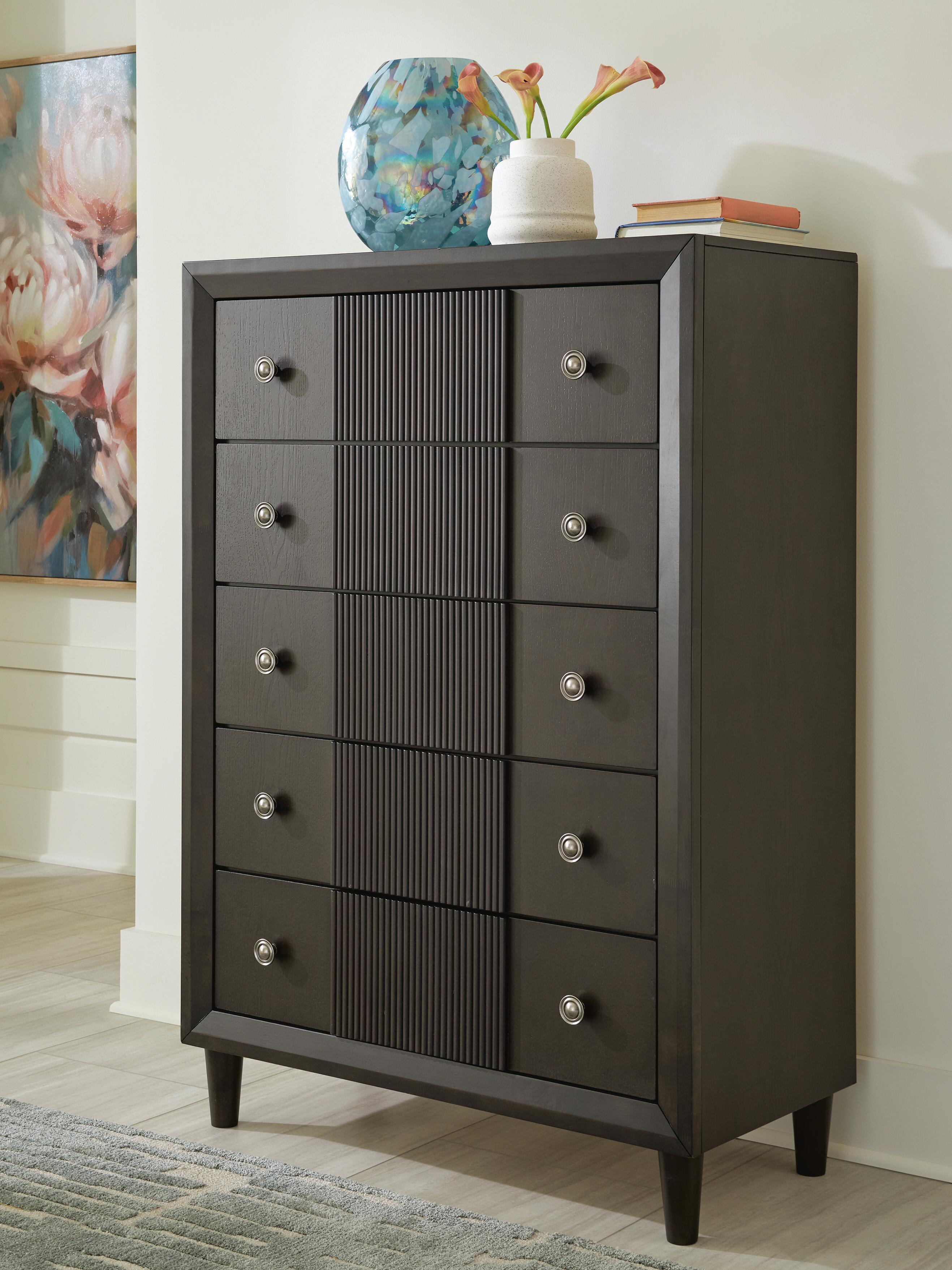 Click here for Urbantrack 5 Drawer Chest of Drawers  Dark Brown prices