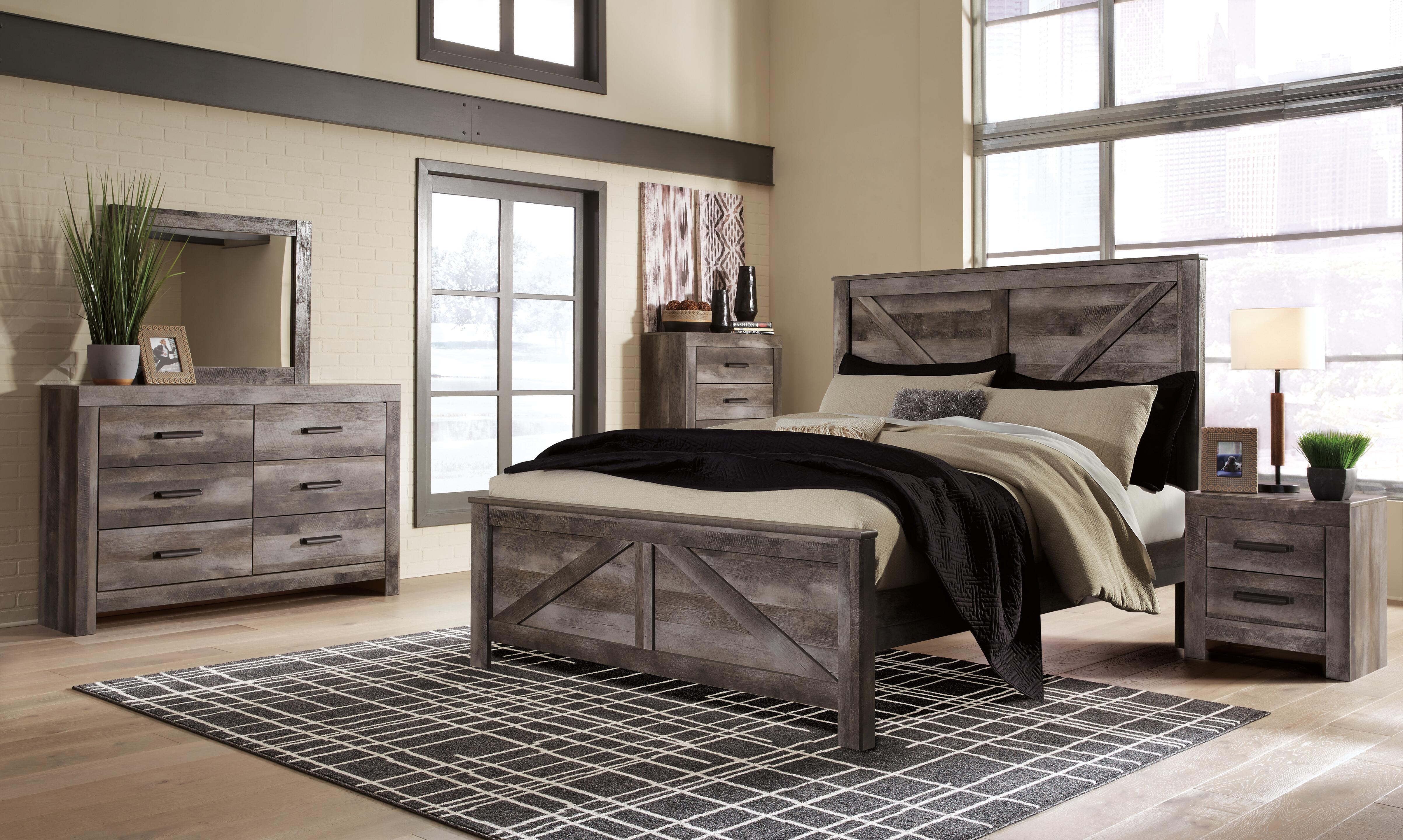 Click here for Wynnlow King Crossbuck Panel Bed with Mirrored Dre... prices