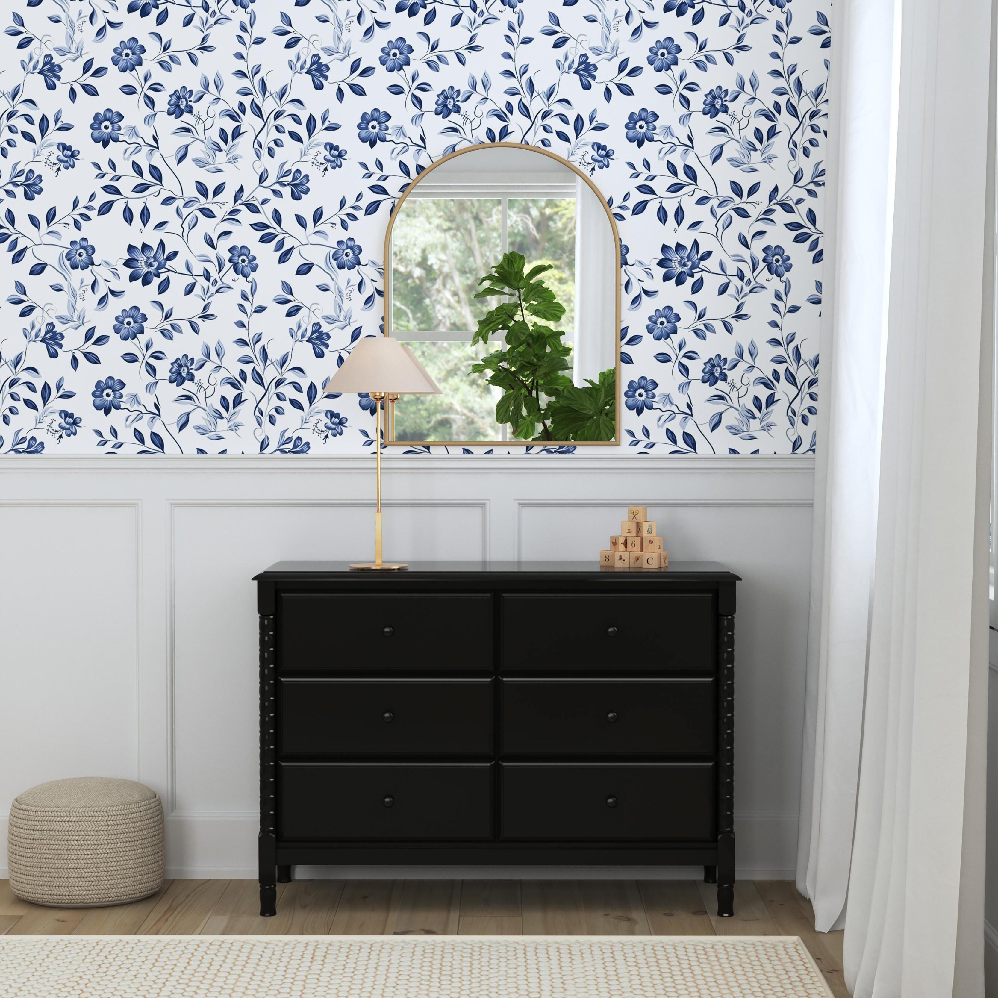 Click here for daVinci Jenny Lind 18 6 Drawer Dresser  Ebony prices