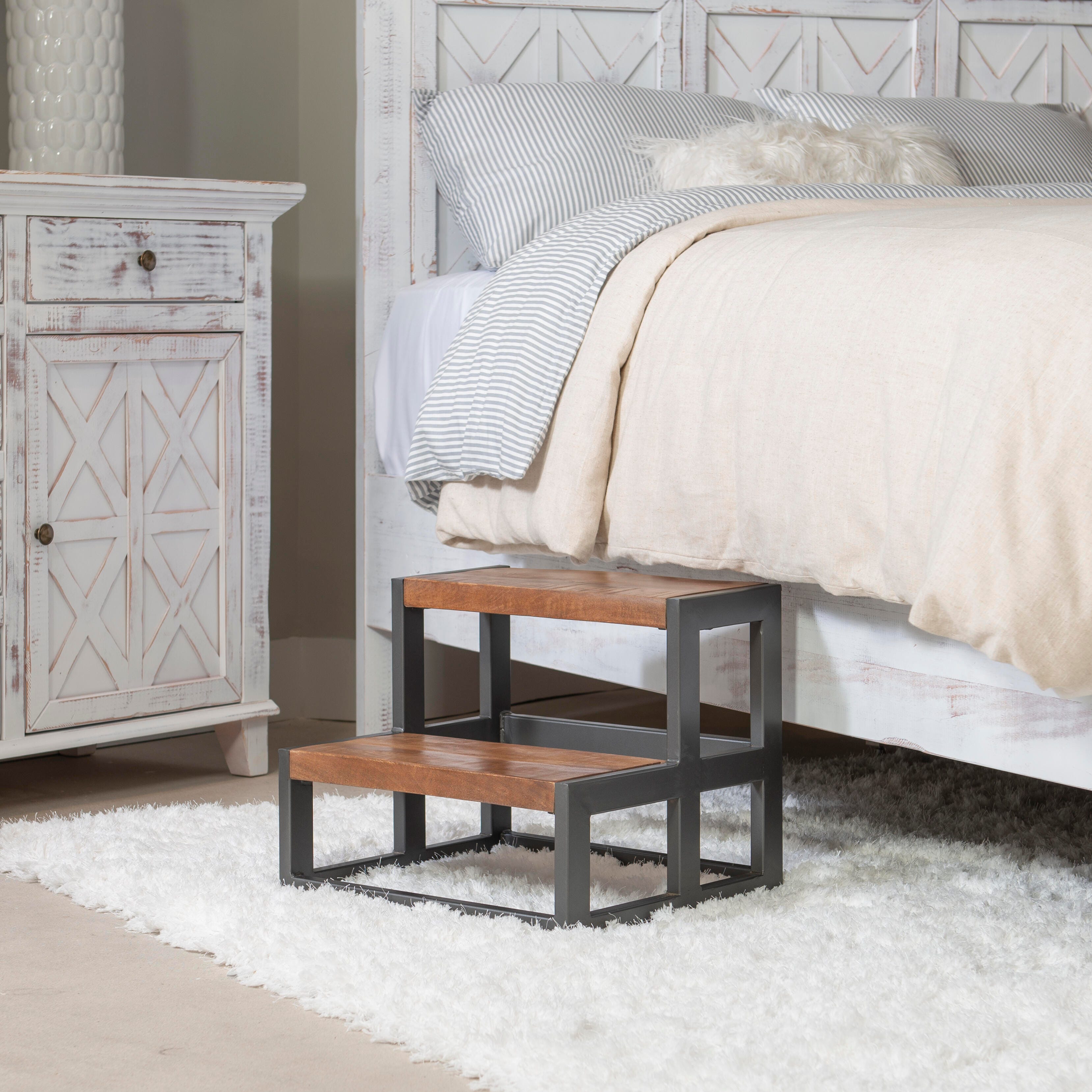 Click here for Linon Miles Bed Steps  Gunmetal prices