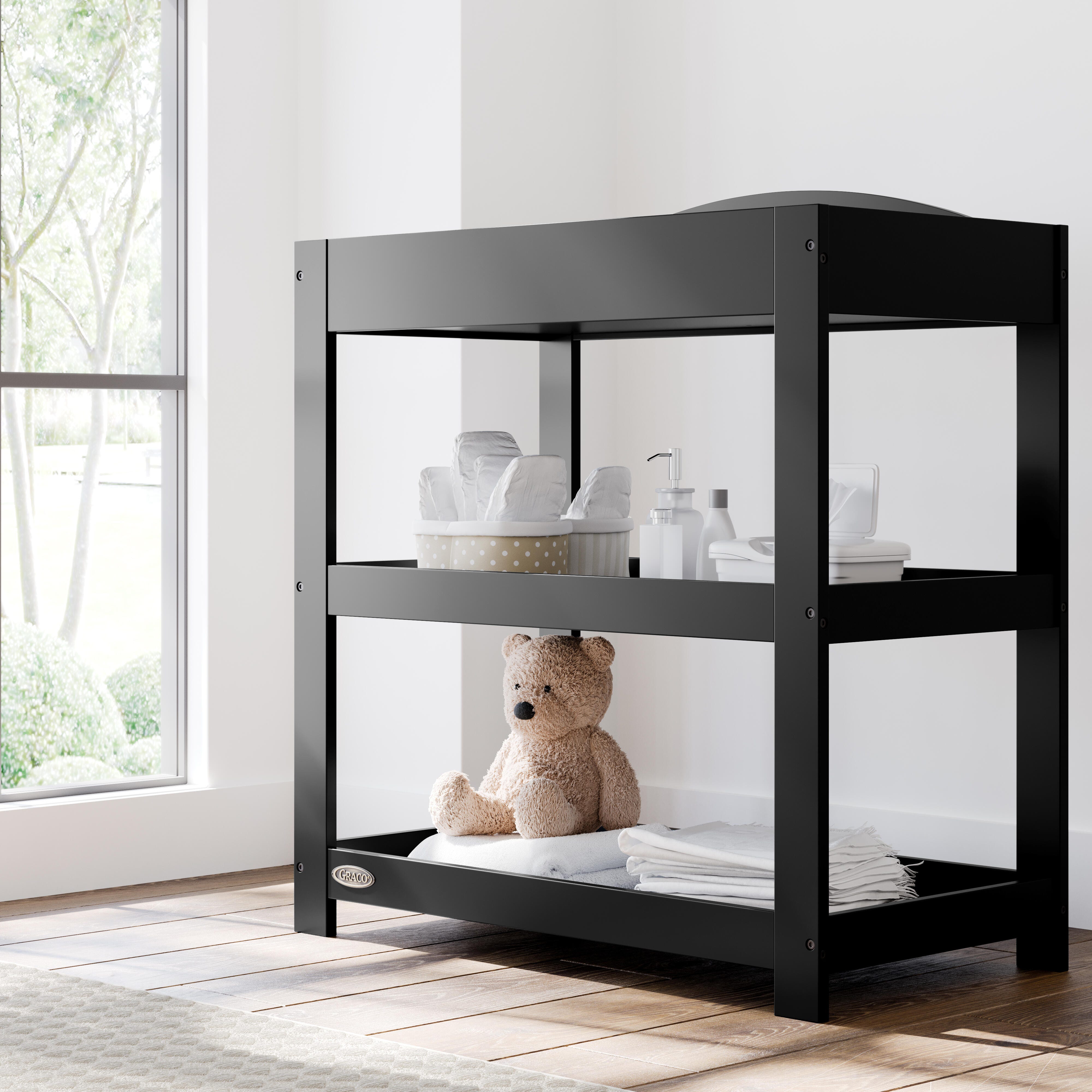 Click here for Graco Customizabe Changing Table  Black prices