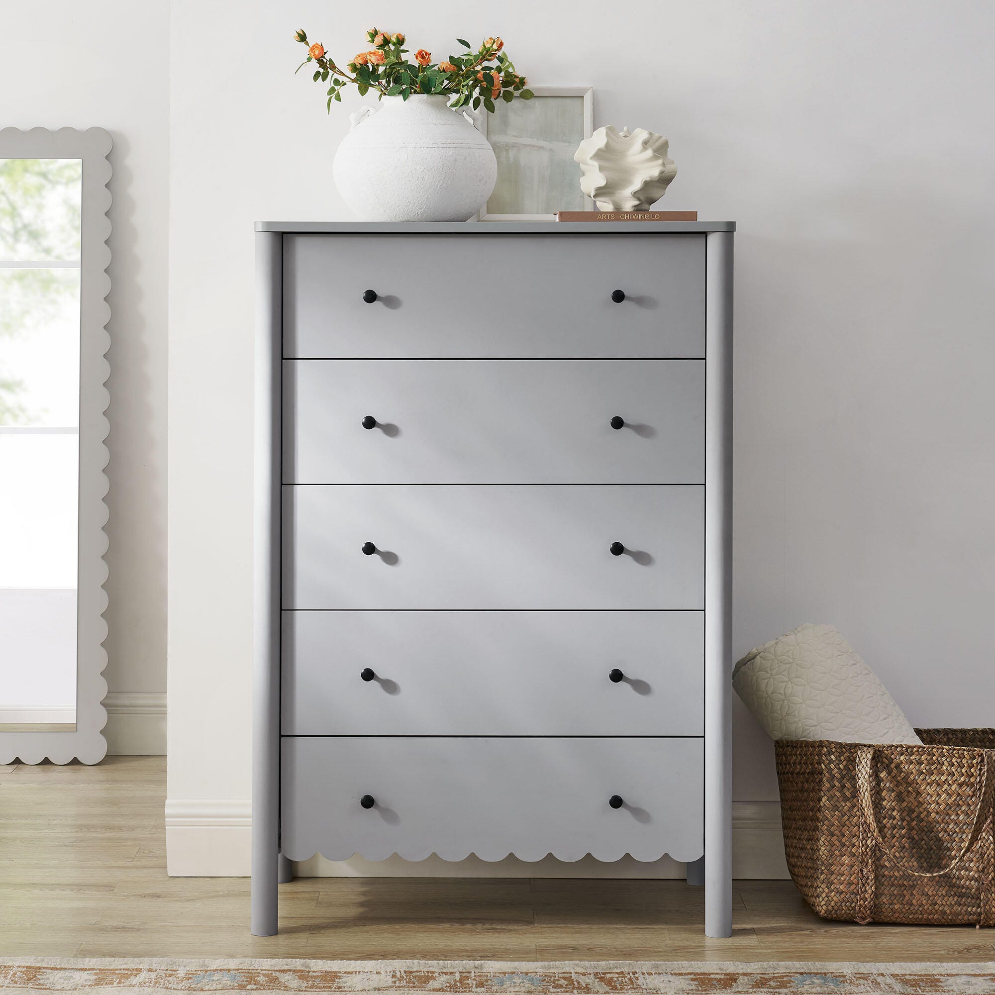 Click here for Modway Emmeline Scalloped 34 5 Drawer Chest  Light... prices