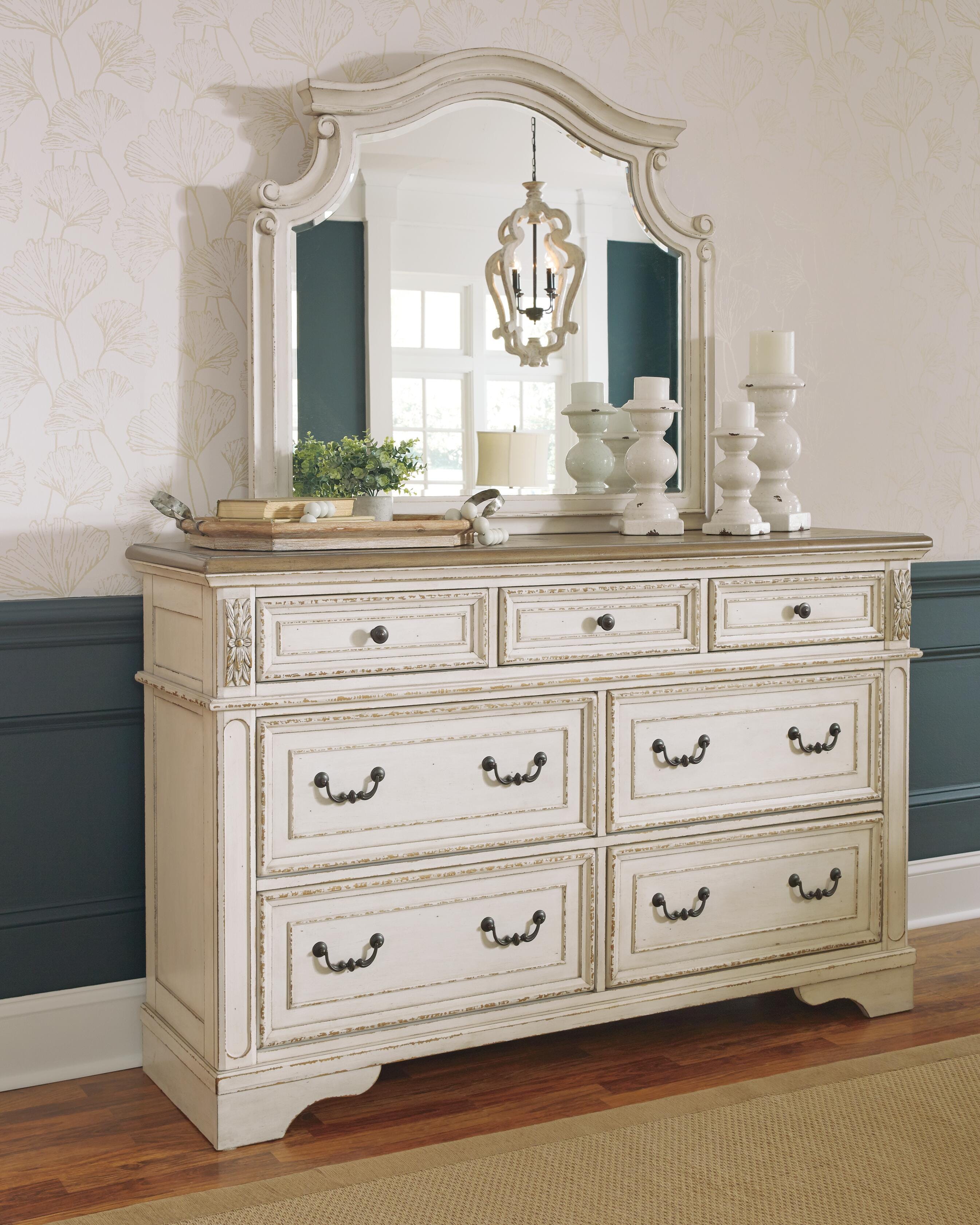 Click here for Realyn 7 Drawer Dresser and Mirror  Two-tone prices
