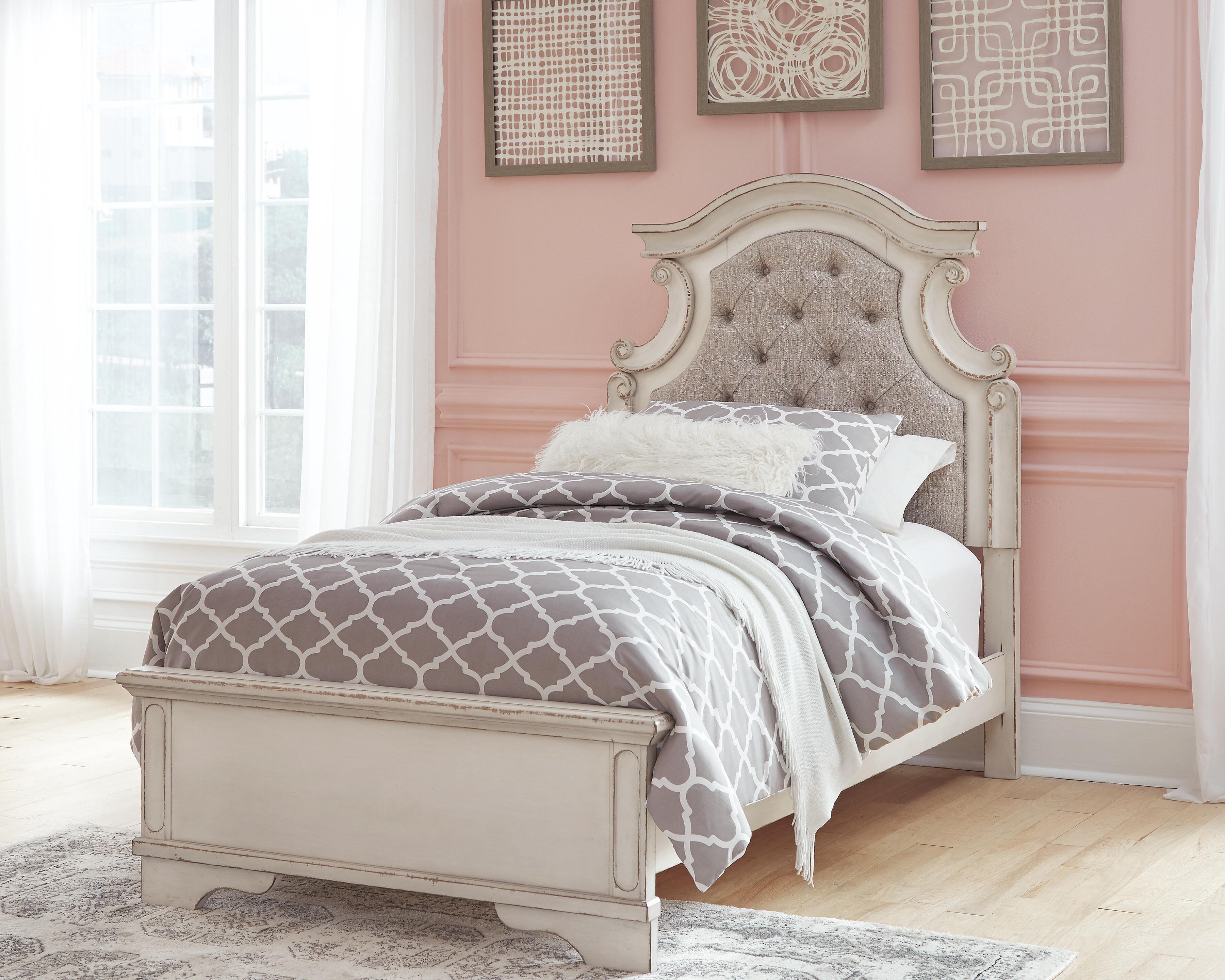 Click here for Realyn Twin Panel Bed  Chipped White prices