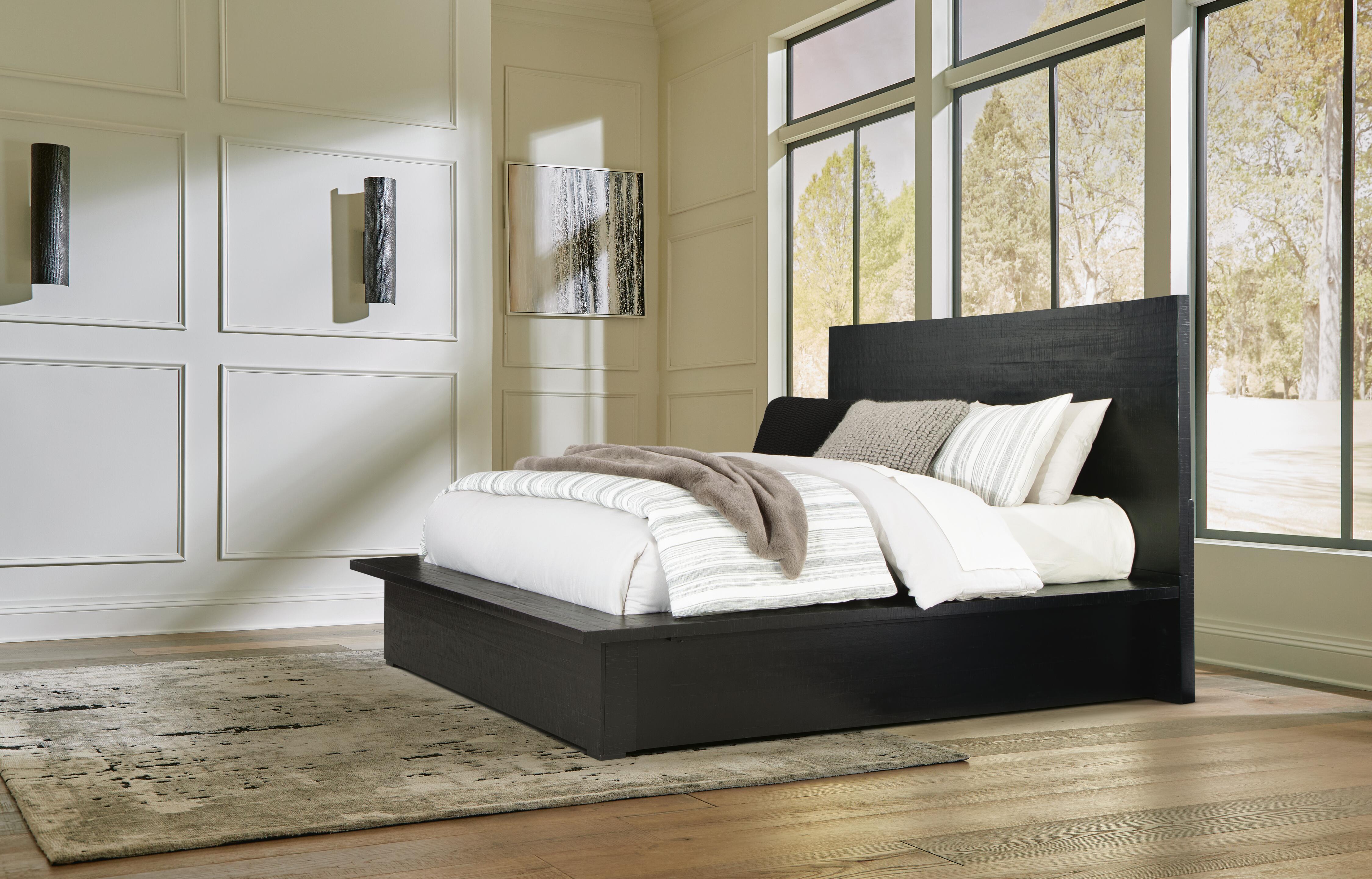 Click here for Londer Queen Panel Bed  Black prices