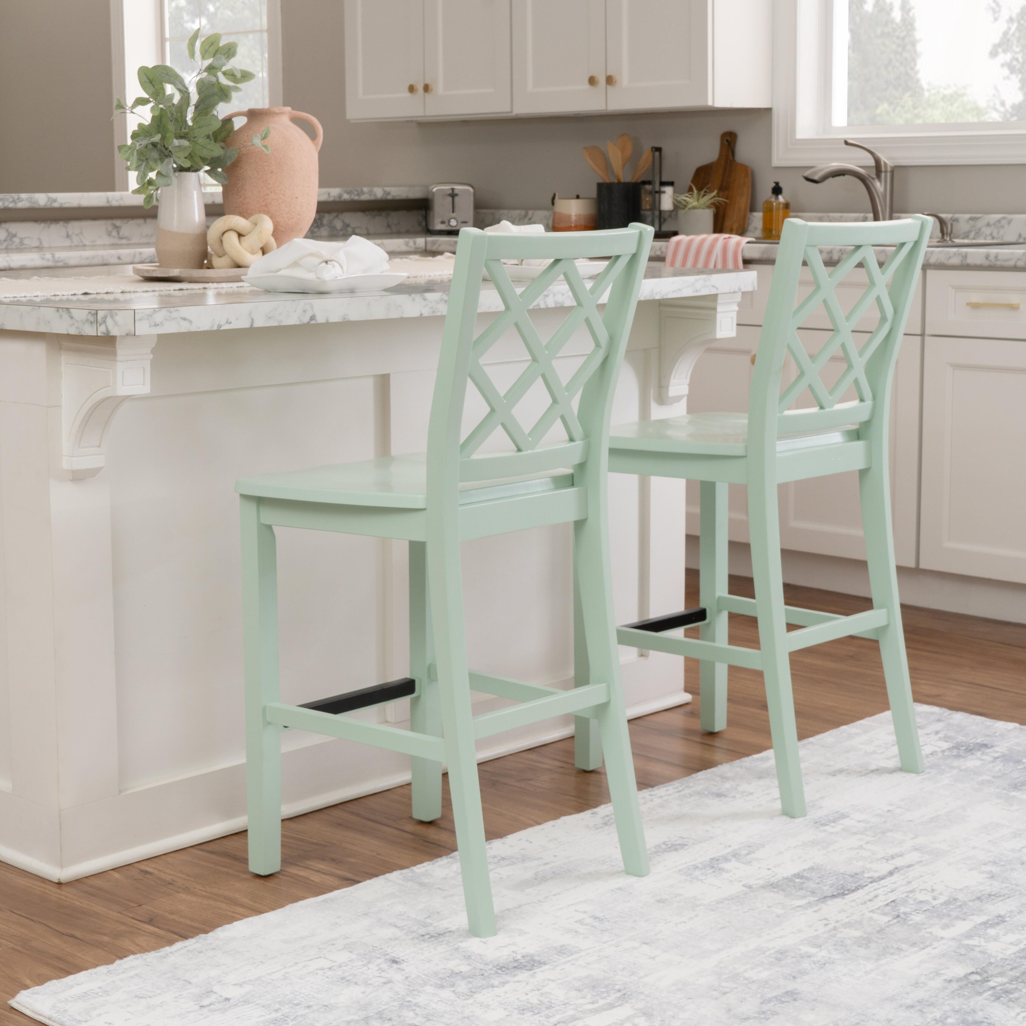 Click here for Linon Kolt Counter Height Bar Stool  Mint prices