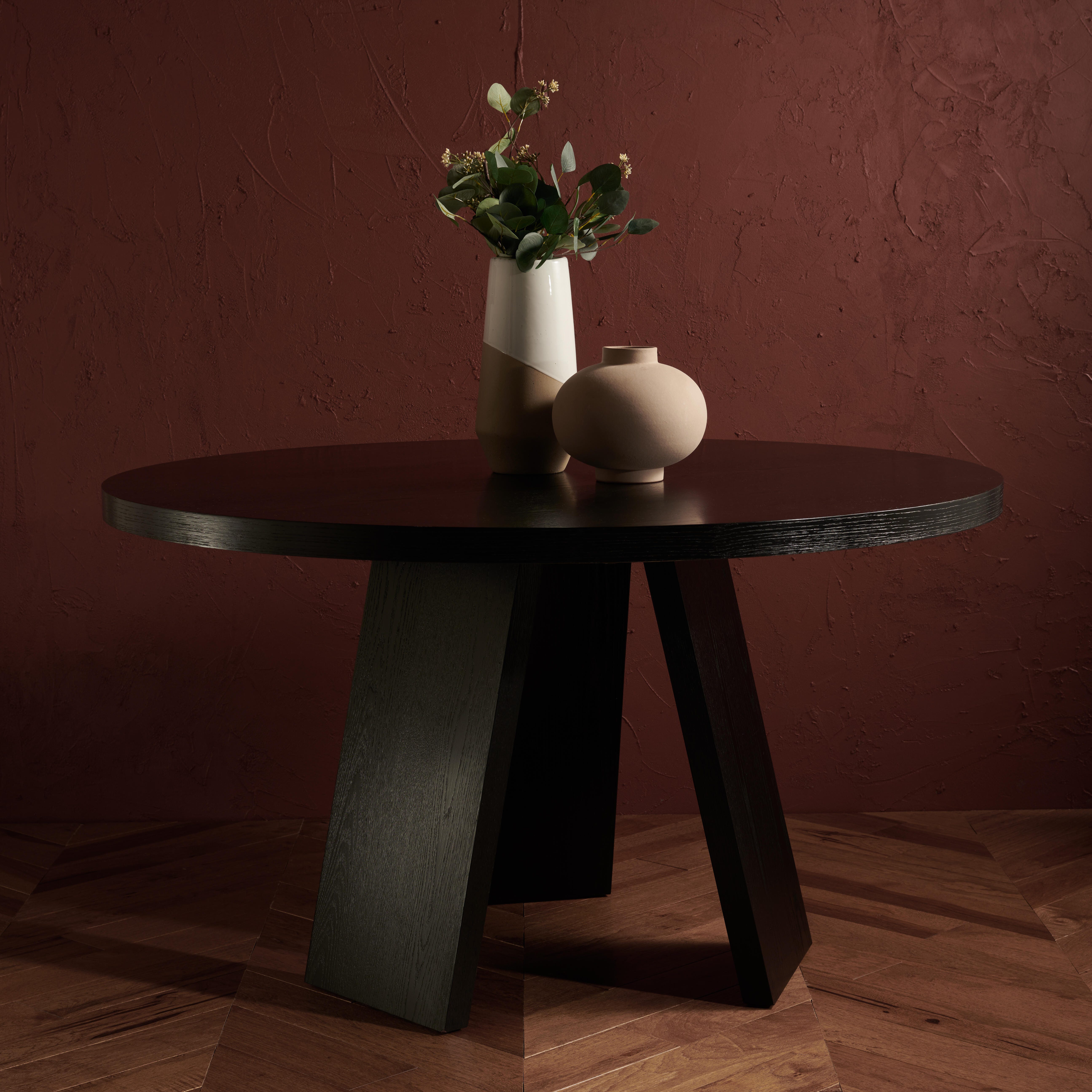 Click here for Safavieh Julianna Dining Table  Black prices