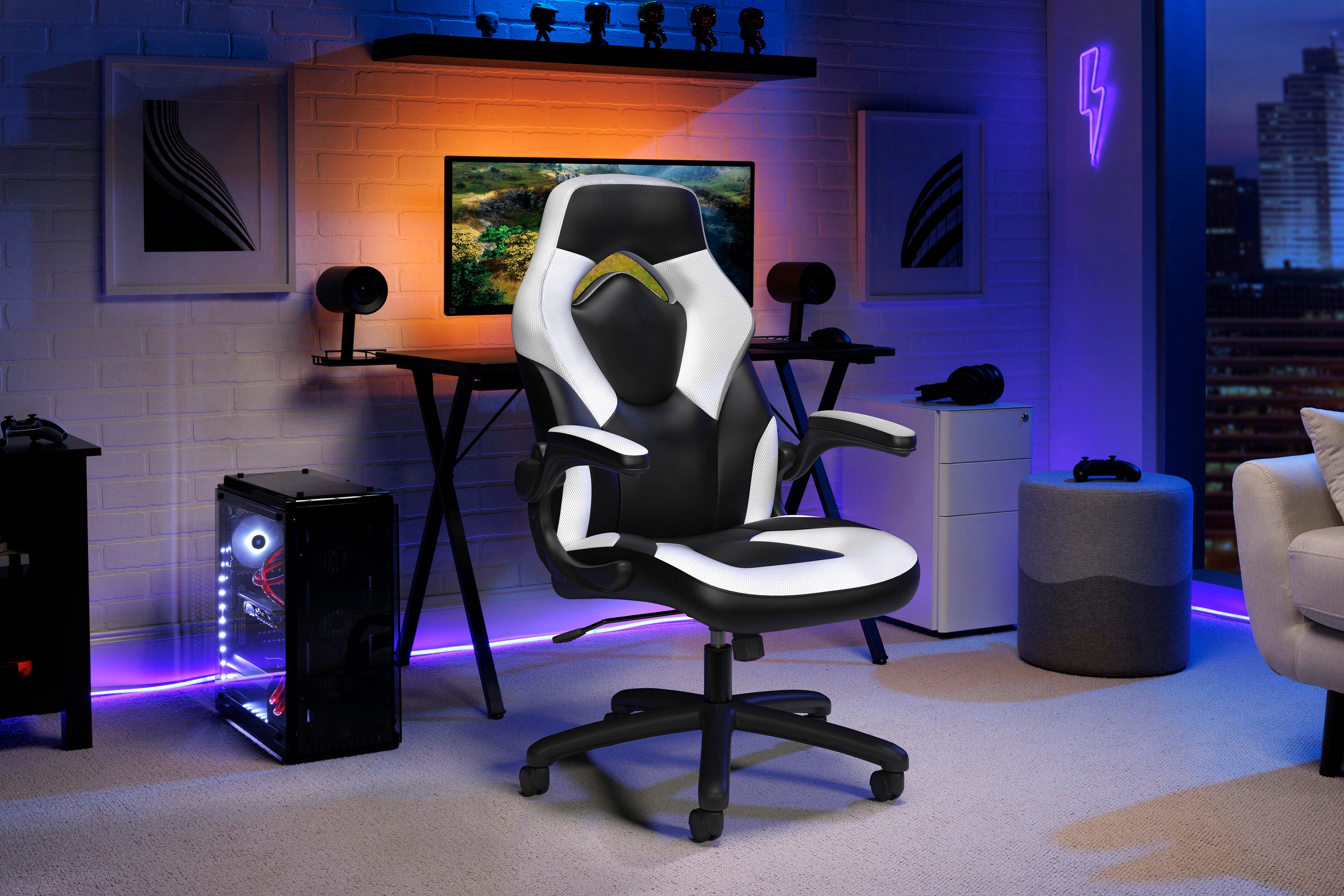 Click here for RESPAWN 3085 Ergonomic Gaming Chair  White prices