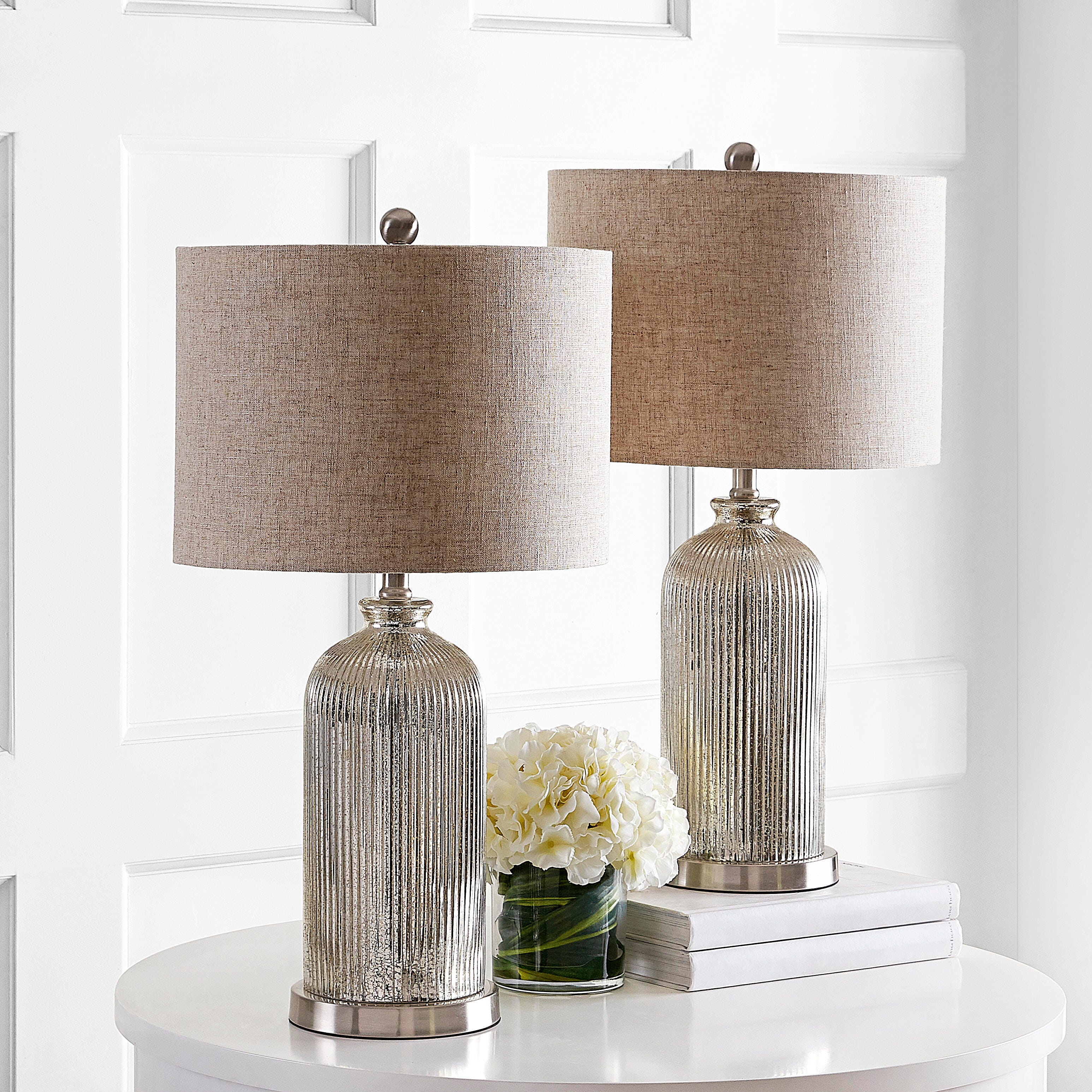 Click here for Safavieh Table Lamp (Set of 2)  Silver/Ivory prices