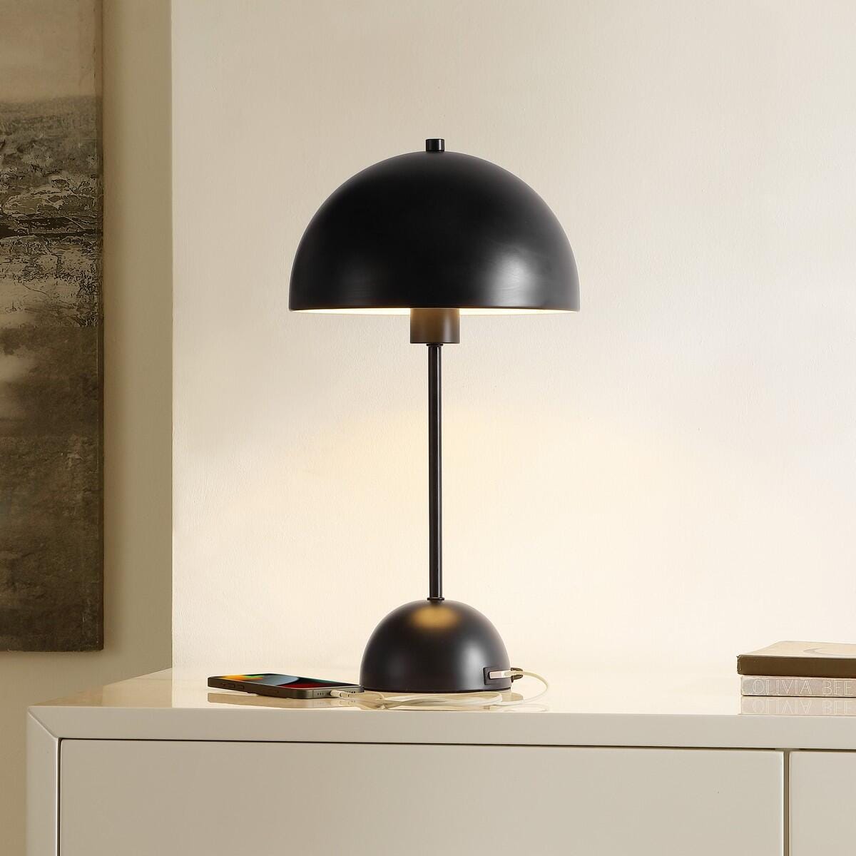 Click here for Safavieh Ixora Table Lamp With USB Port  Black prices