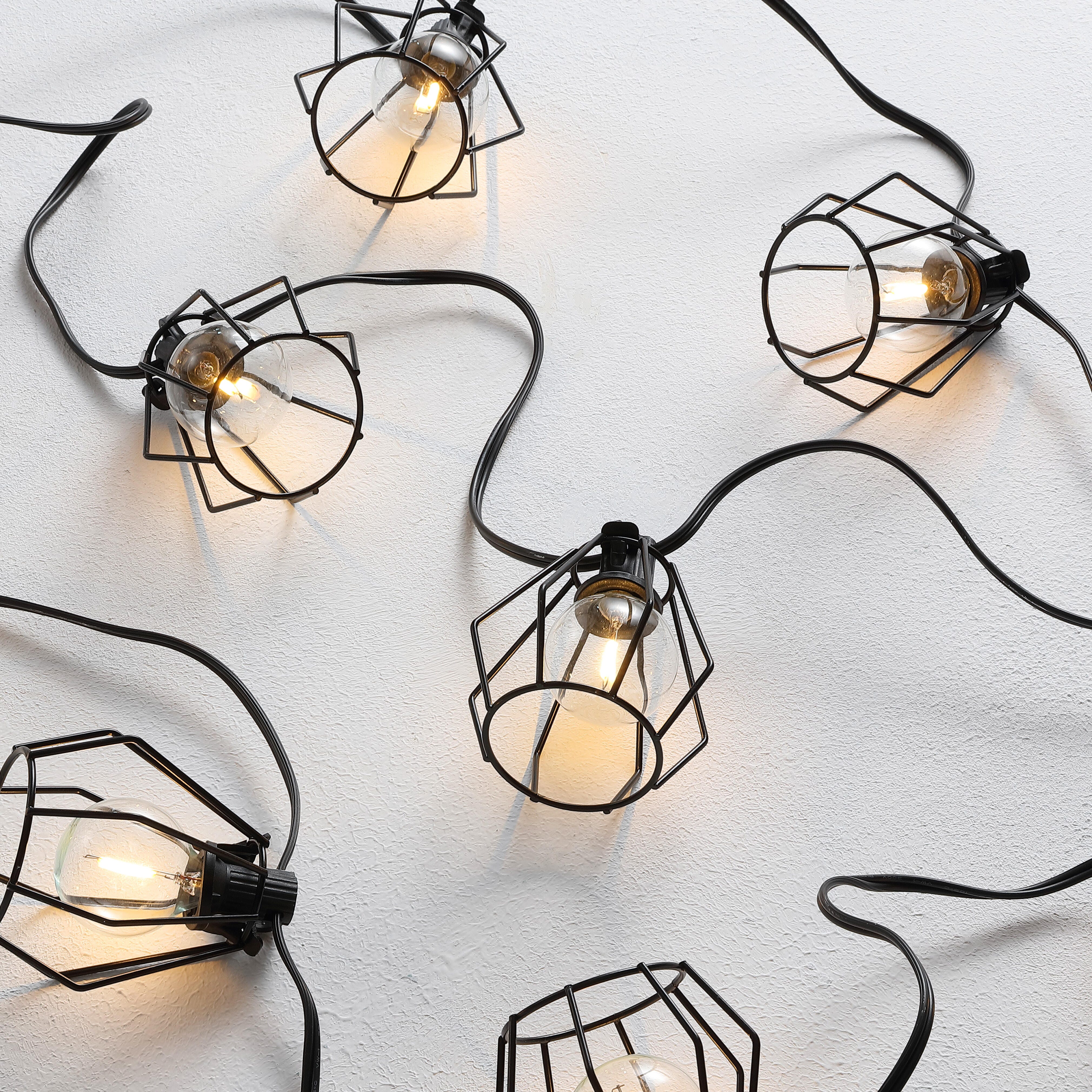 Click here for Safavieh Bowne Outdoor String Lights  Black prices