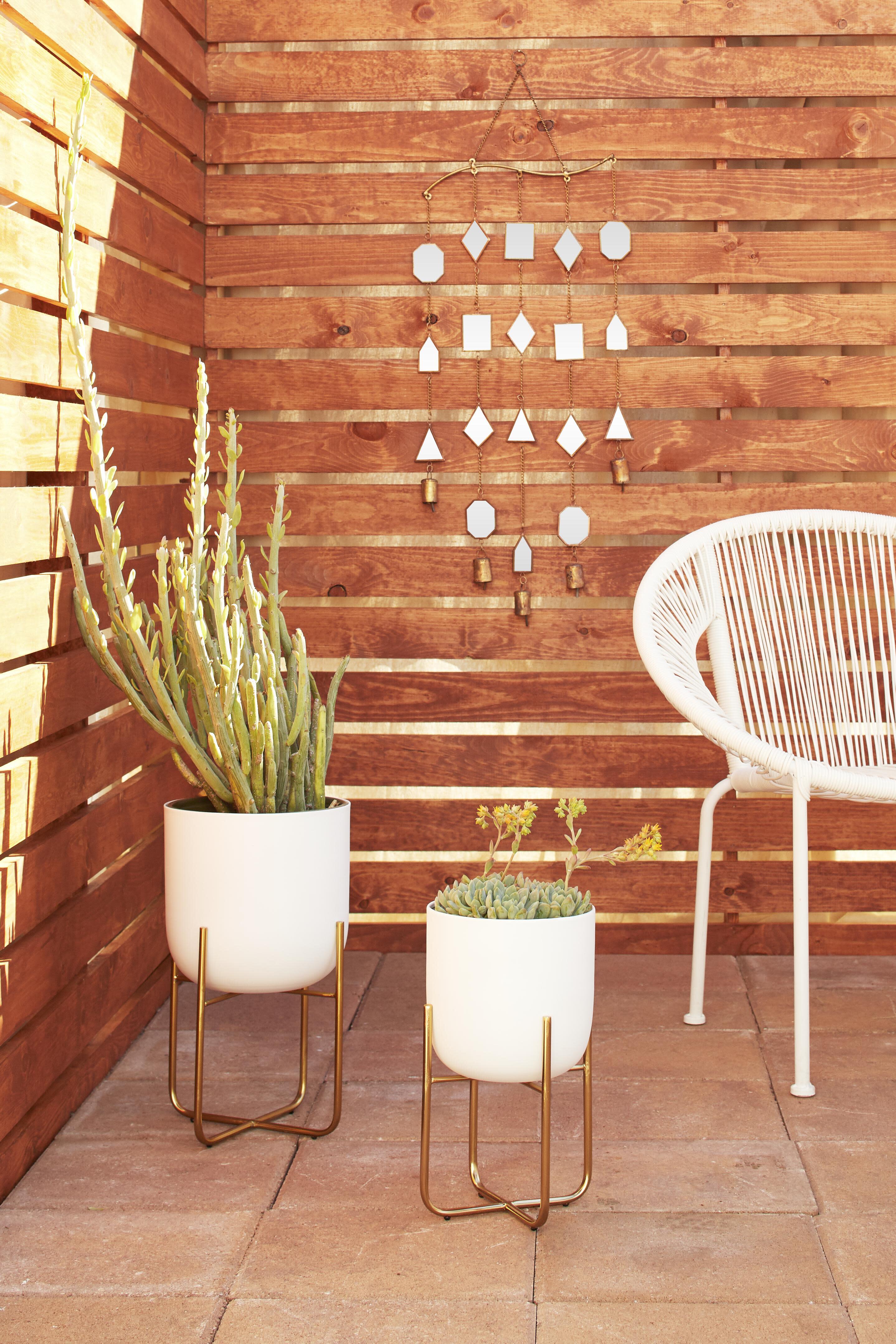 Click here for Bayberry Lane Bell Windchime  Brown prices