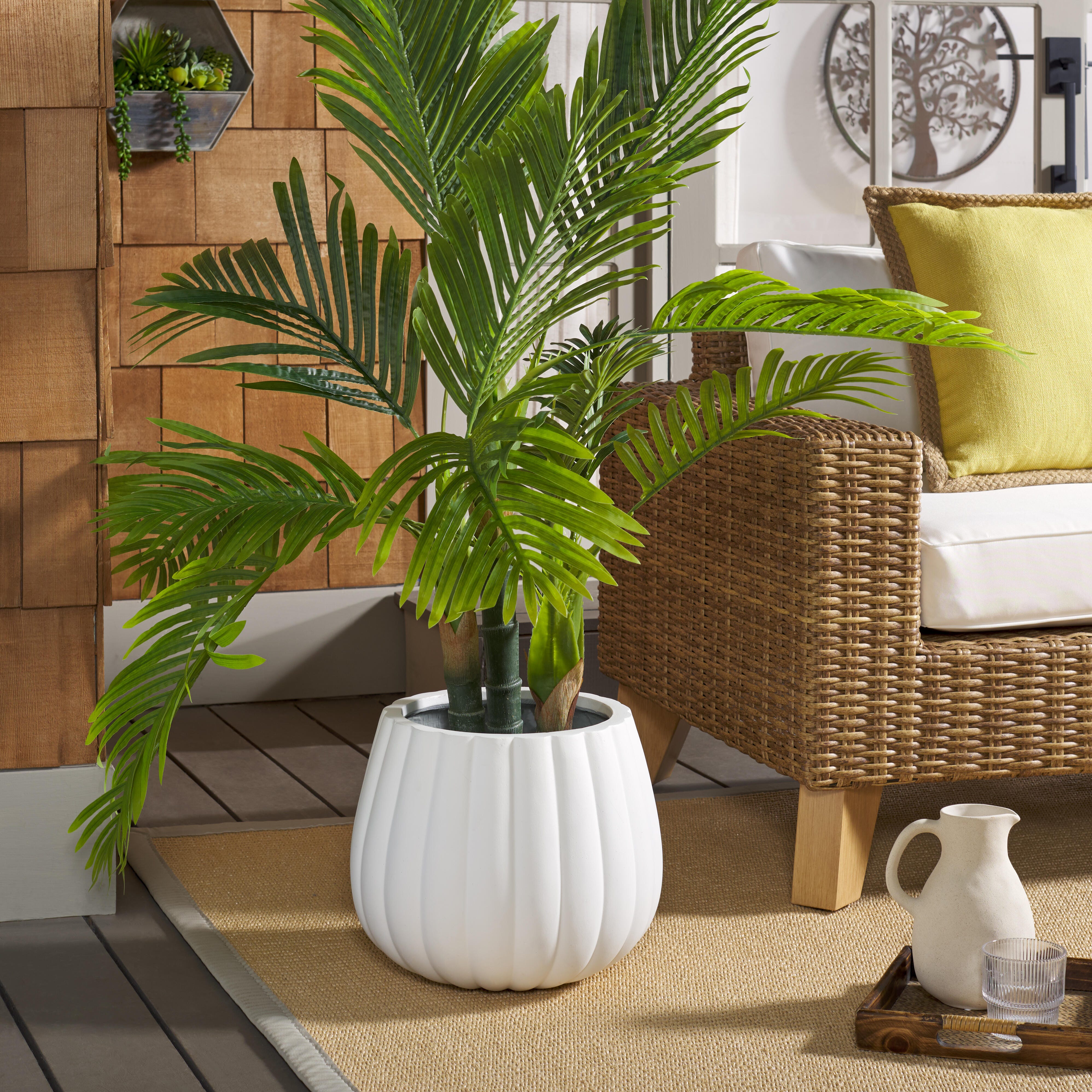 Click here for Safavieh Kaston Outdoor Planter  White prices