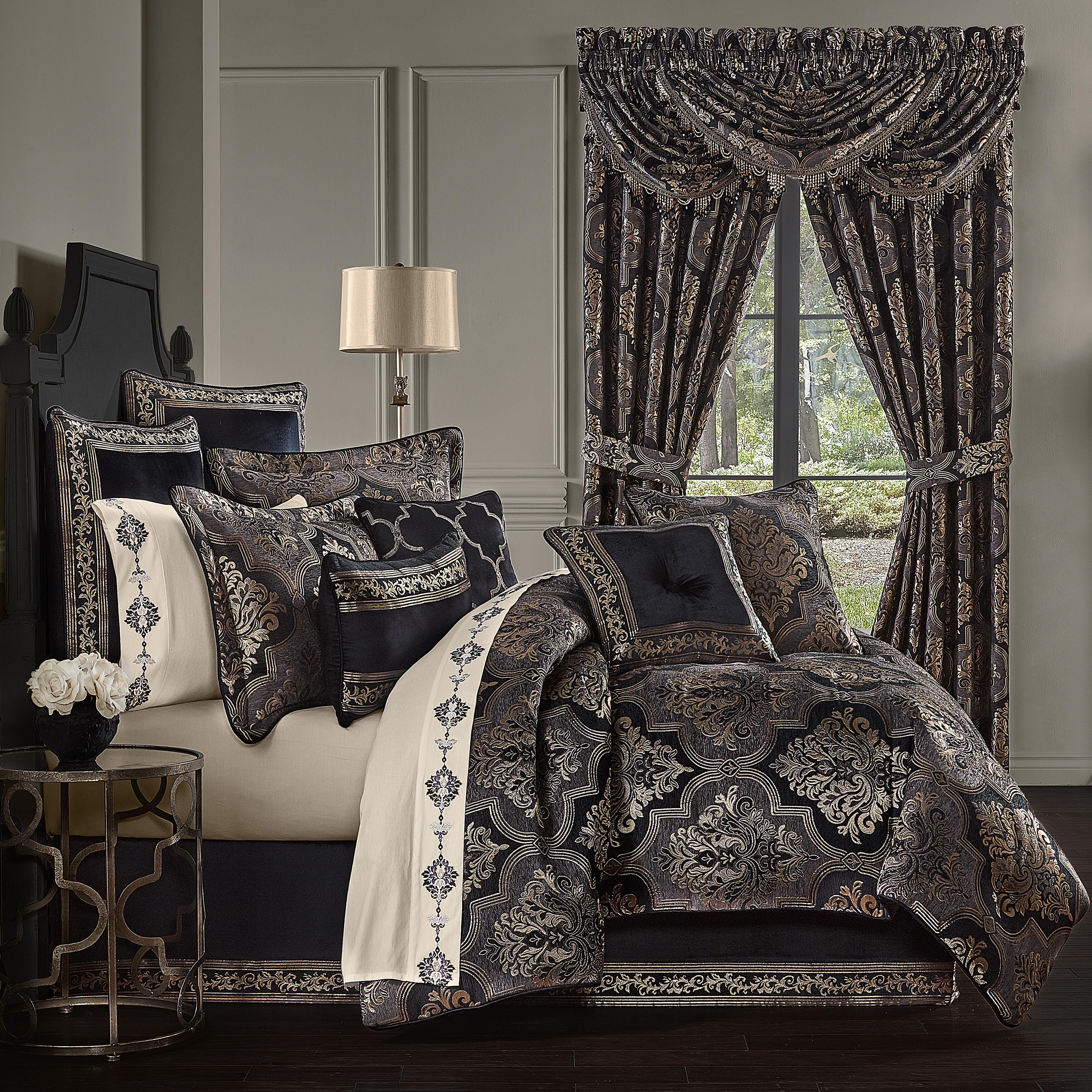 Click here for J. Queen New York Windham Queen 4 Piece Comforter... prices