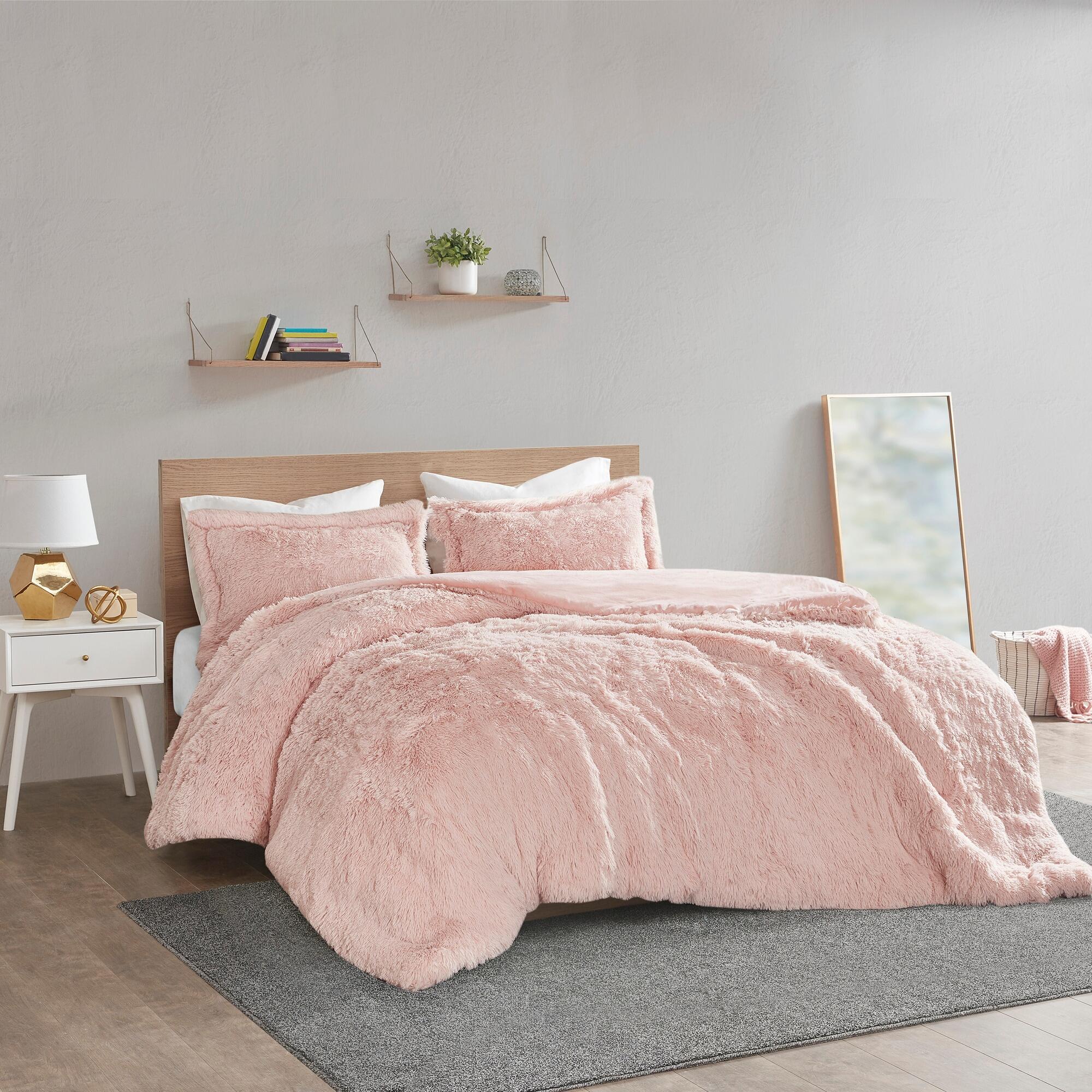 Click here for Leena Shaggy Fur King Duvet Cover Set  Blush prices