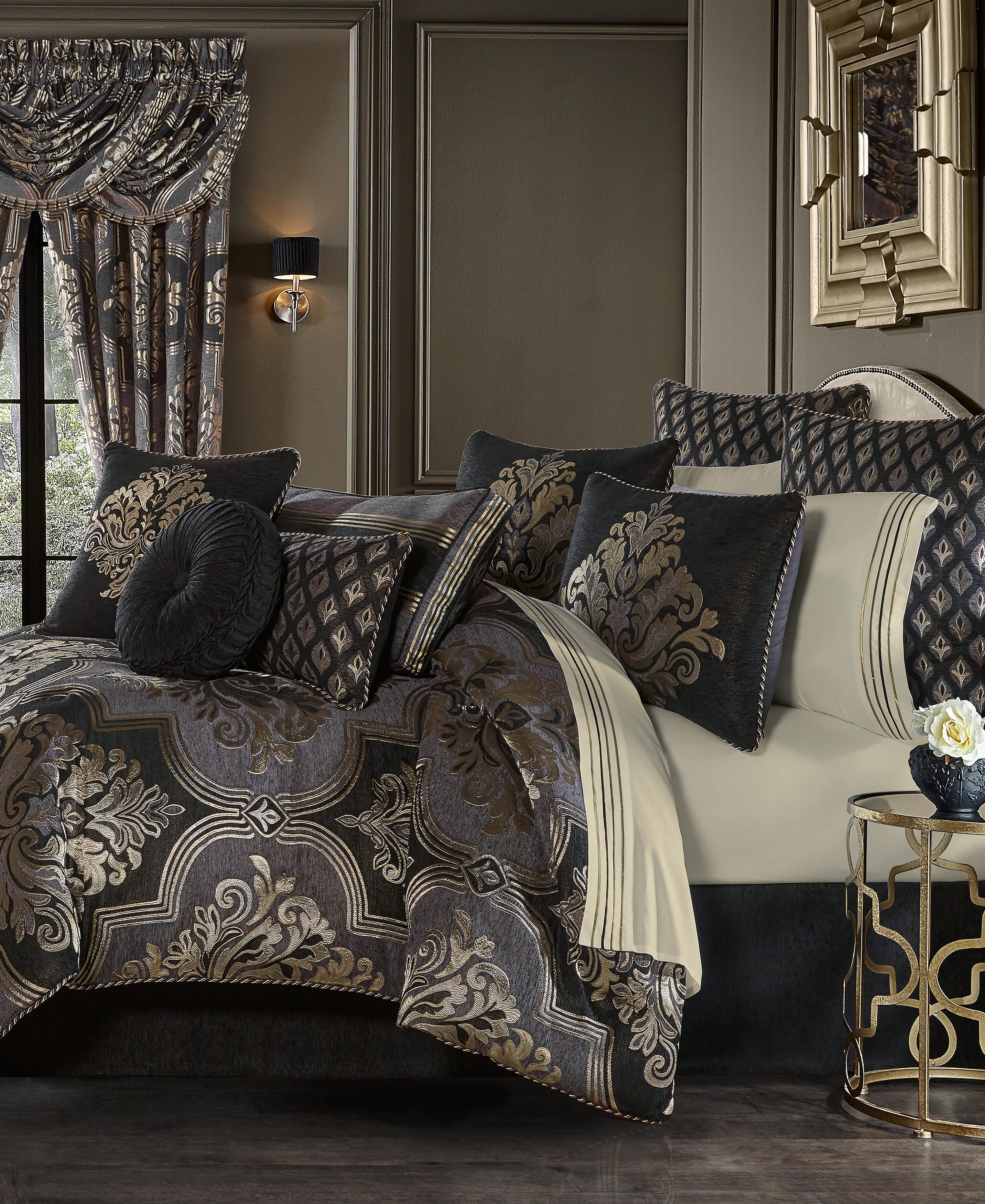 Click here for J. Queen New York Savoy 4 Piece King Comforter Set... prices