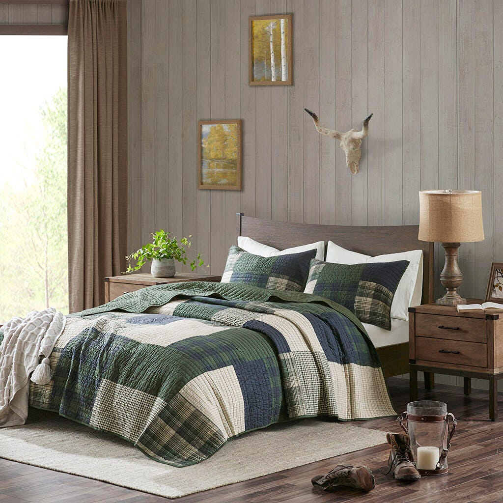 Click here for Mill Creek Full/Queen Oversized Quilt Set  Green prices