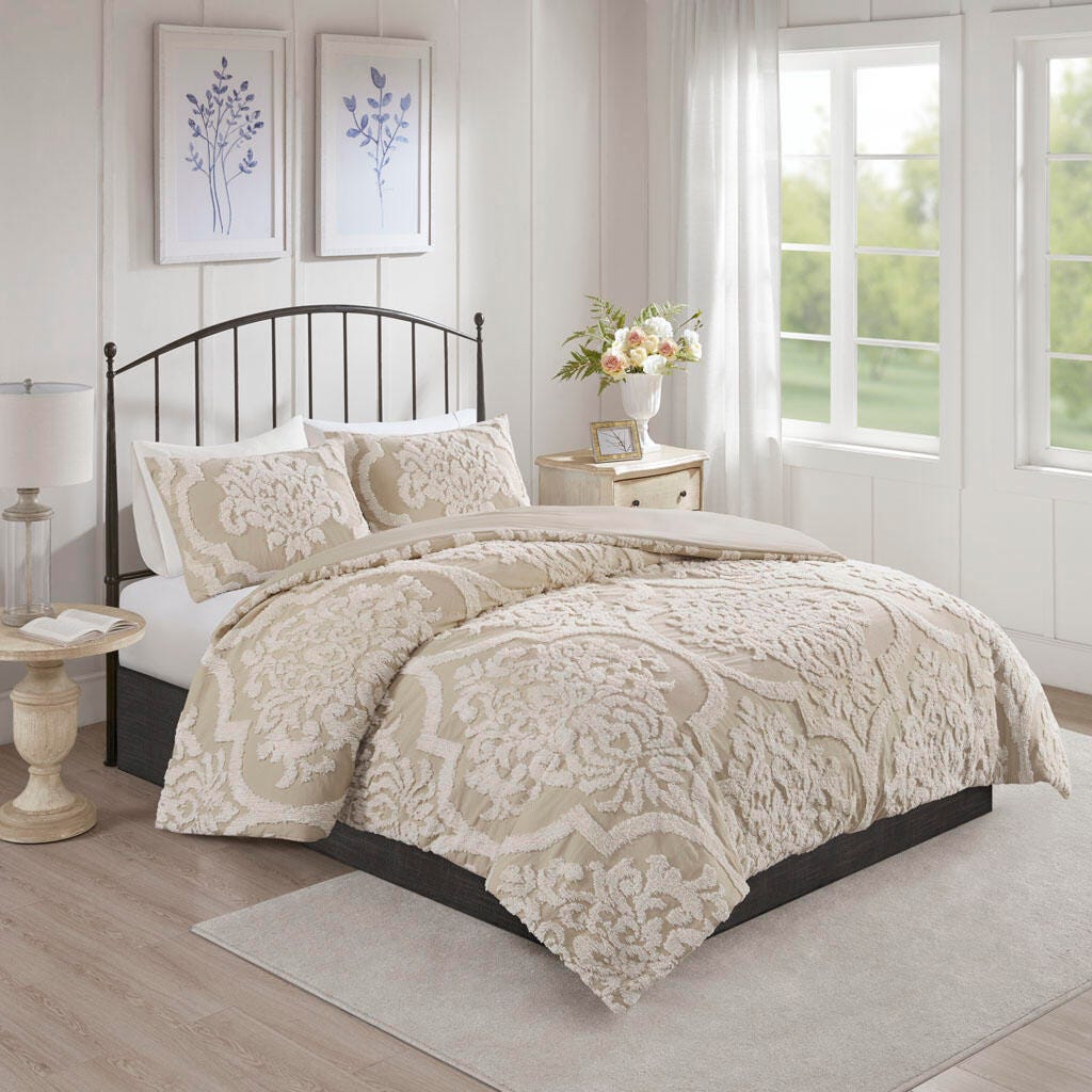 Click here for Viola Full/Queen 3 piece Tufted Chenille Damask Du... prices