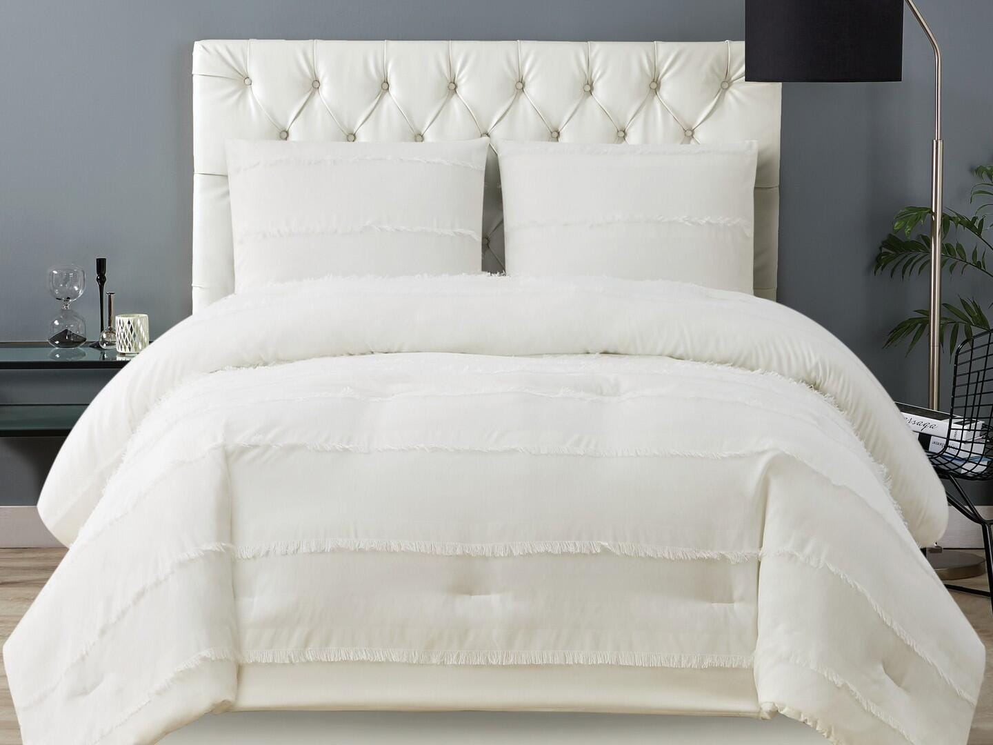 Click here for Christian Siriano NY Kristen 3 Piece King Comforte... prices