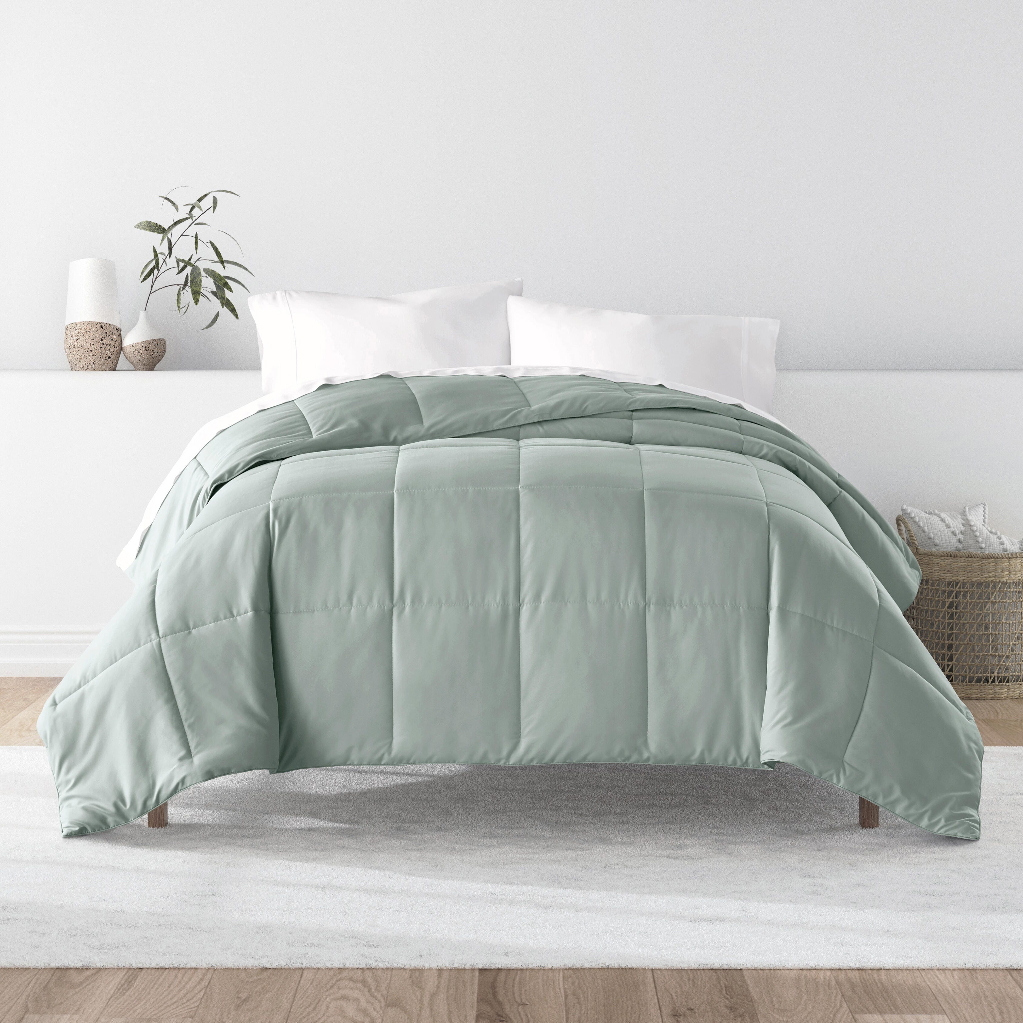 Click here for iEnjoy Home Full/Queen Solid Comforter Set  Eucaly... prices