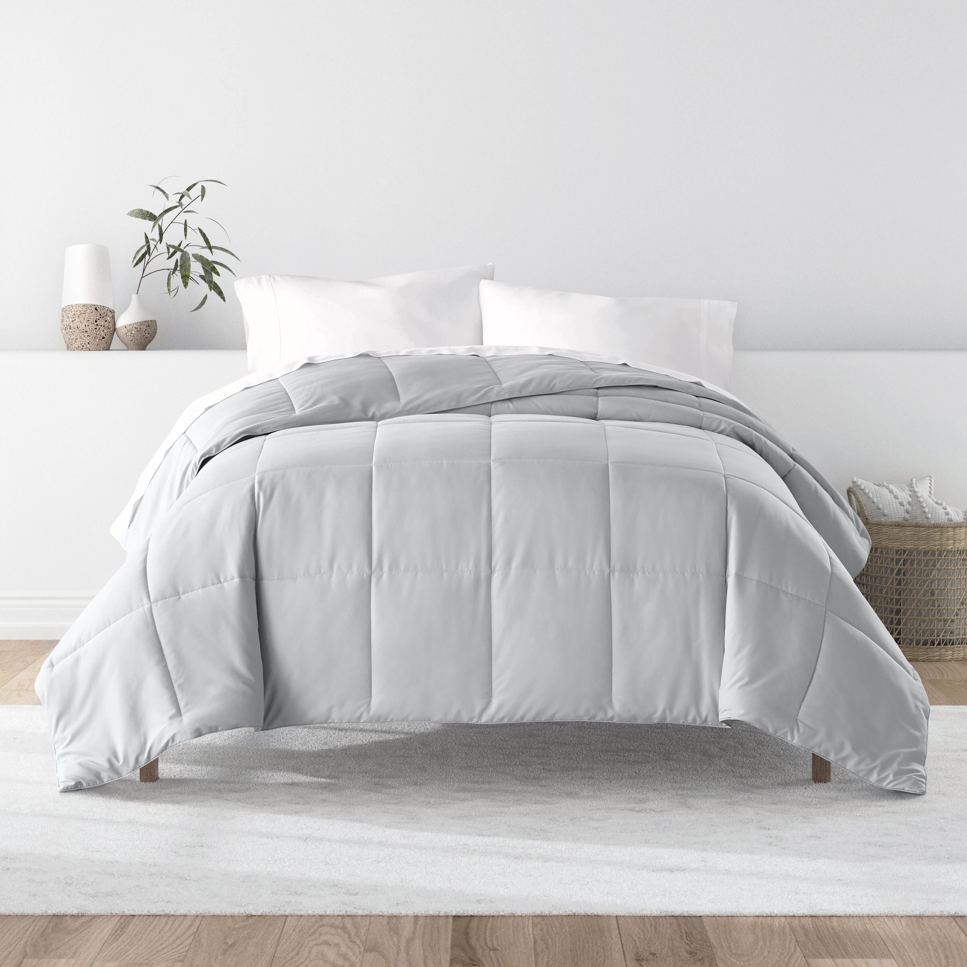 Click here for iEnjoy Home King/California King Solid Comforter S... prices