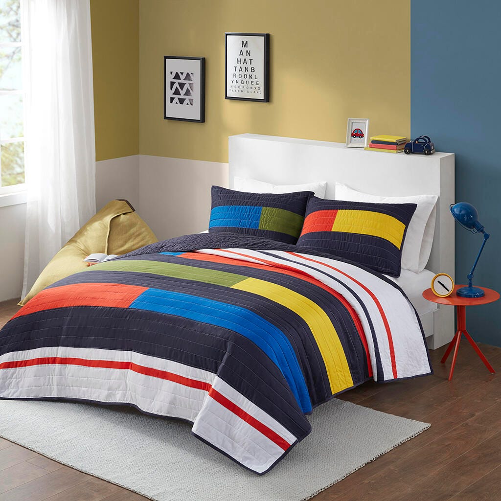 Click here for Urban Habitat Kids Stripe Printed Full/Queen Quilt... prices