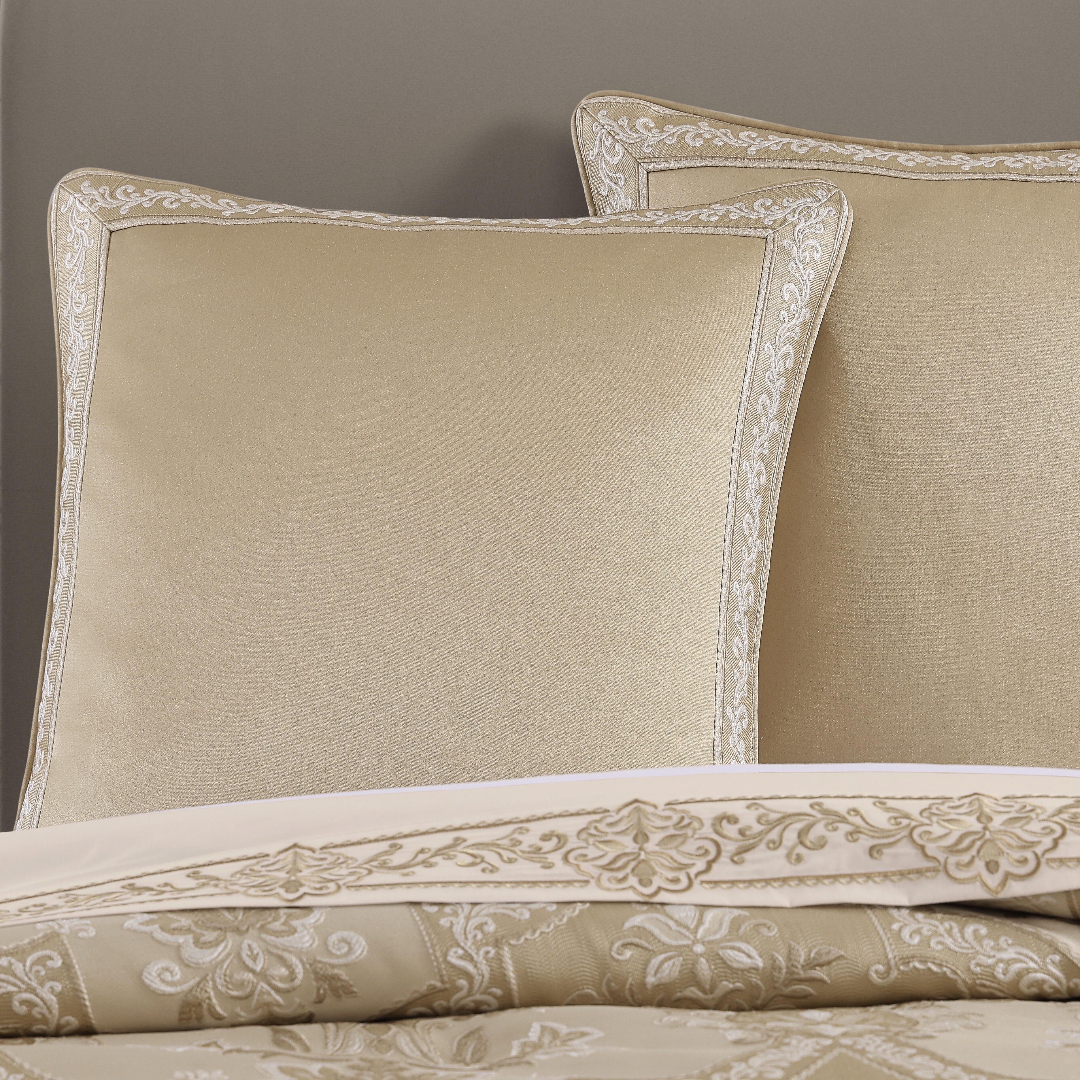 Click here for J. Queen New York Sondra Euro Sham  Gold prices