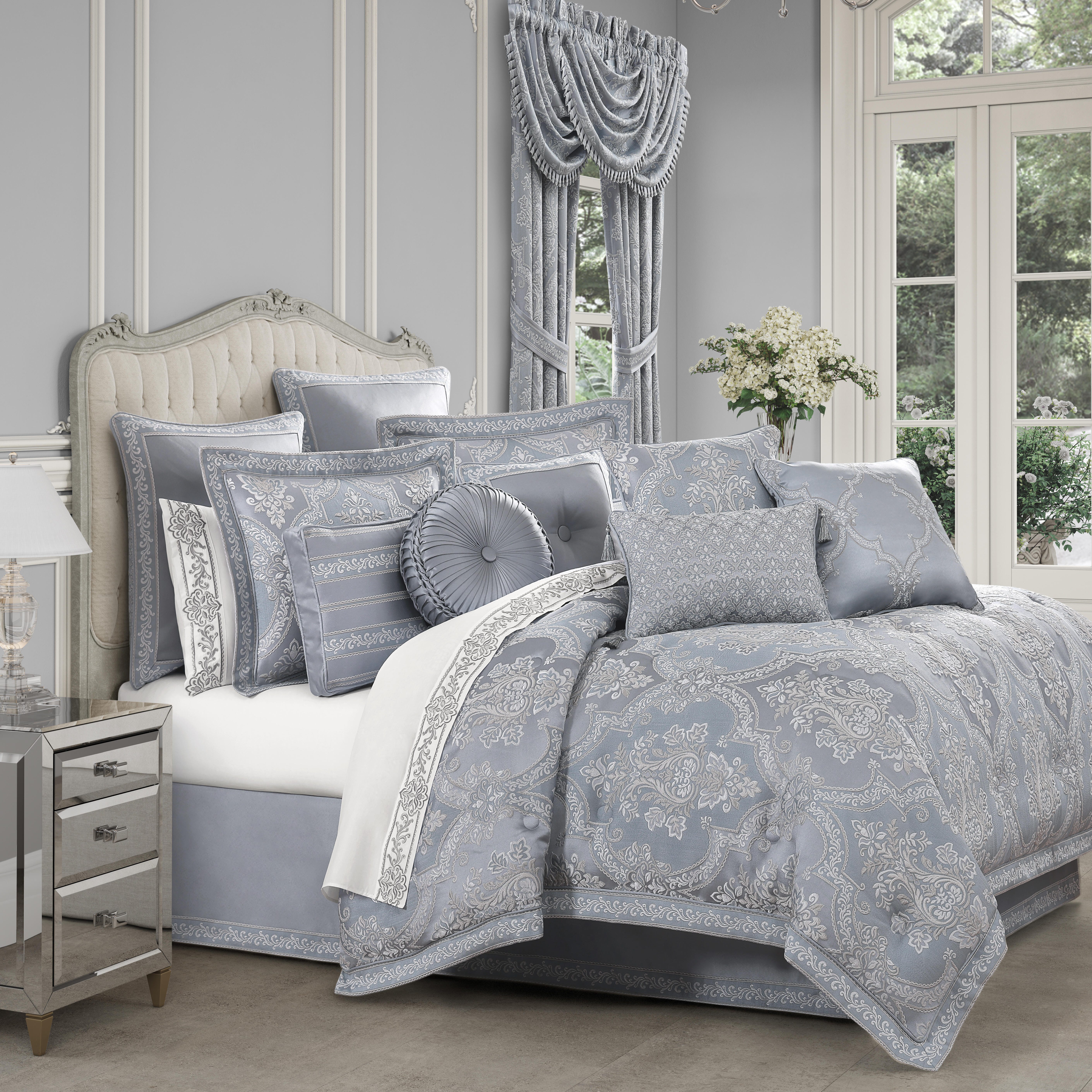 Click here for J. Queen New York Sondra King 4 Piece Comforter Se... prices